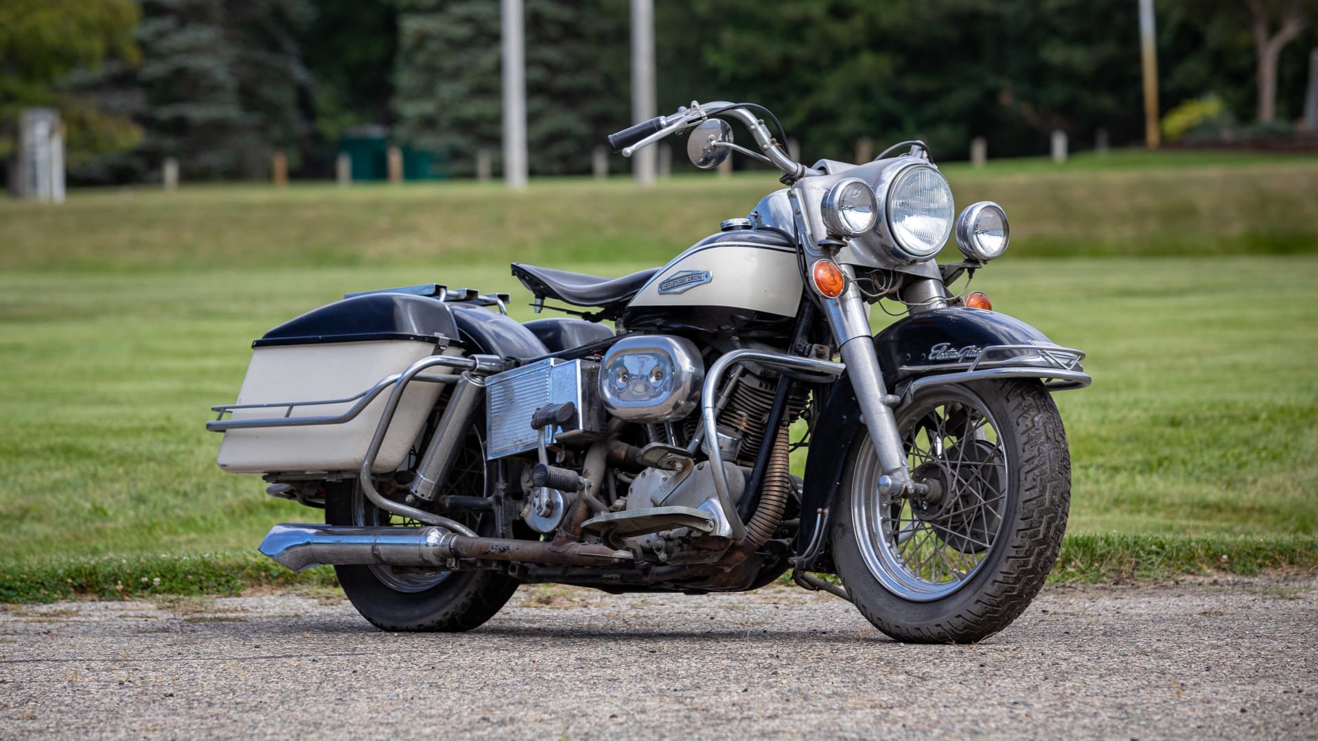 1967 Harley-Davidson Flh Electra Glide Shovelhead at Las Vegas ...