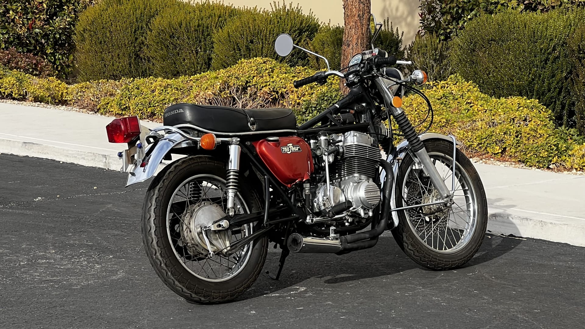 1972 Honda 750 Four at Las Vegas Motorcycles 2022 as T303 - Mecum Auctions
