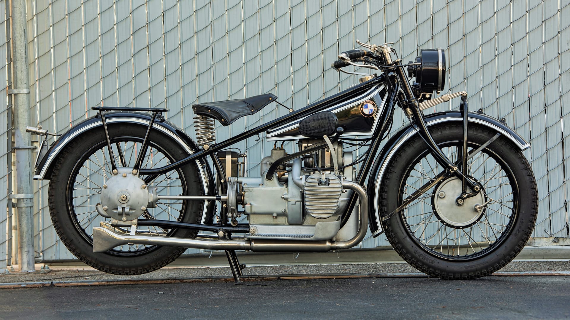 1929 BMW R62 at Las Vegas Motorcycles 2022 asF224 - Mecum Auctions