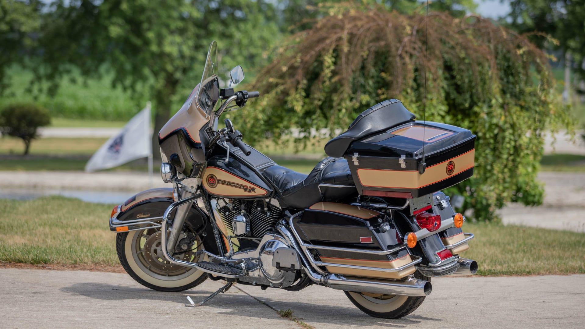 1999 Harley-Davidson FLH Classic 85th Anniversary at Las Vegas ...