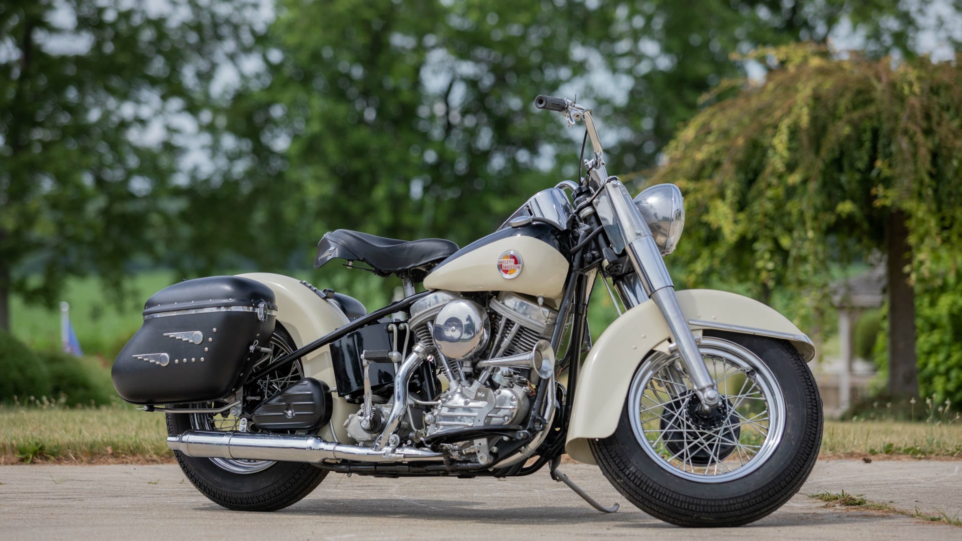 1957 Harley-Davidson FL Panhead at Las Vegas Motorcycles 2023 as R207 ...