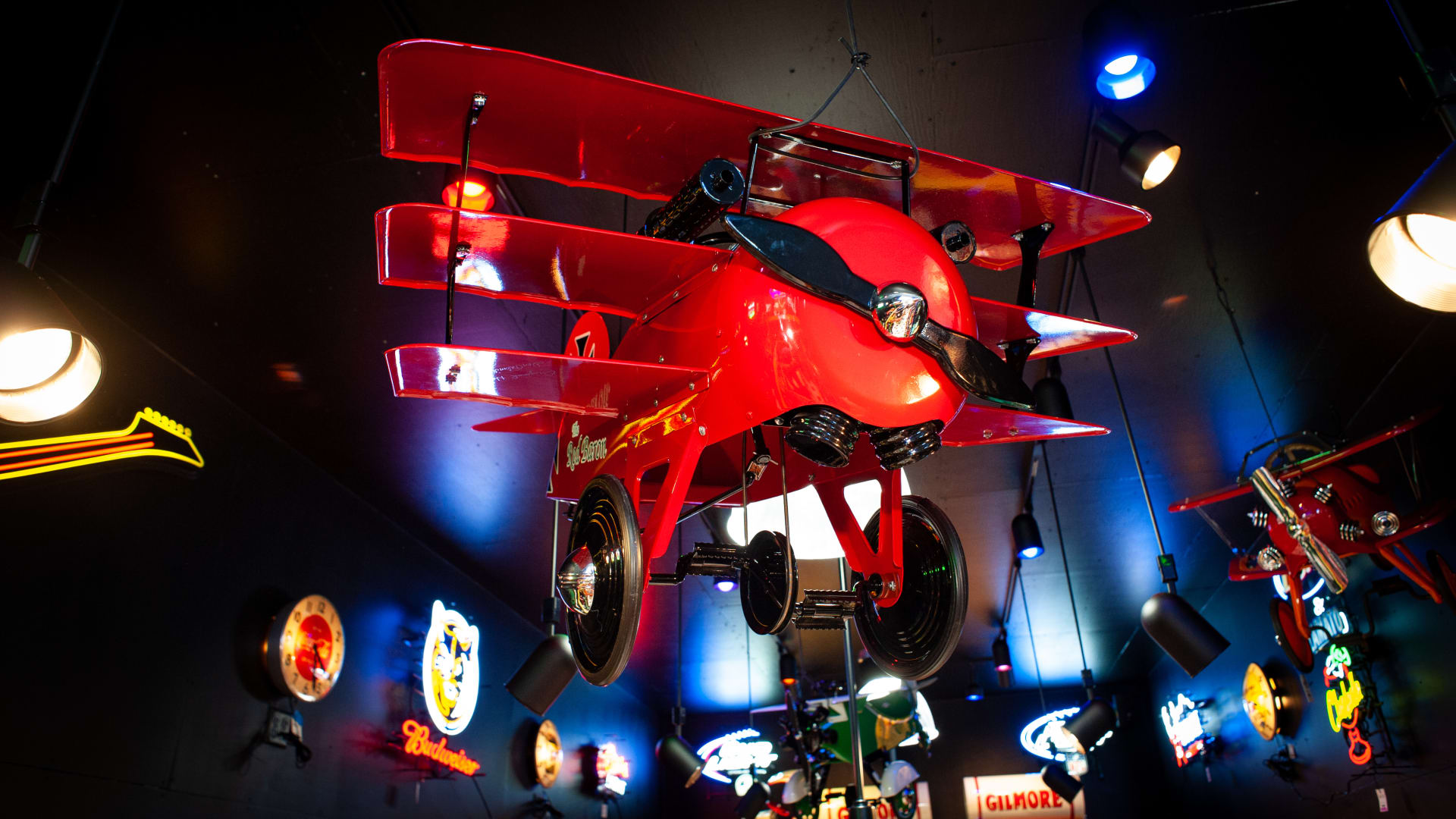 Red Baron Tri-Wing Radial Engine Pedal Plane at The Eddie Vannoy ...