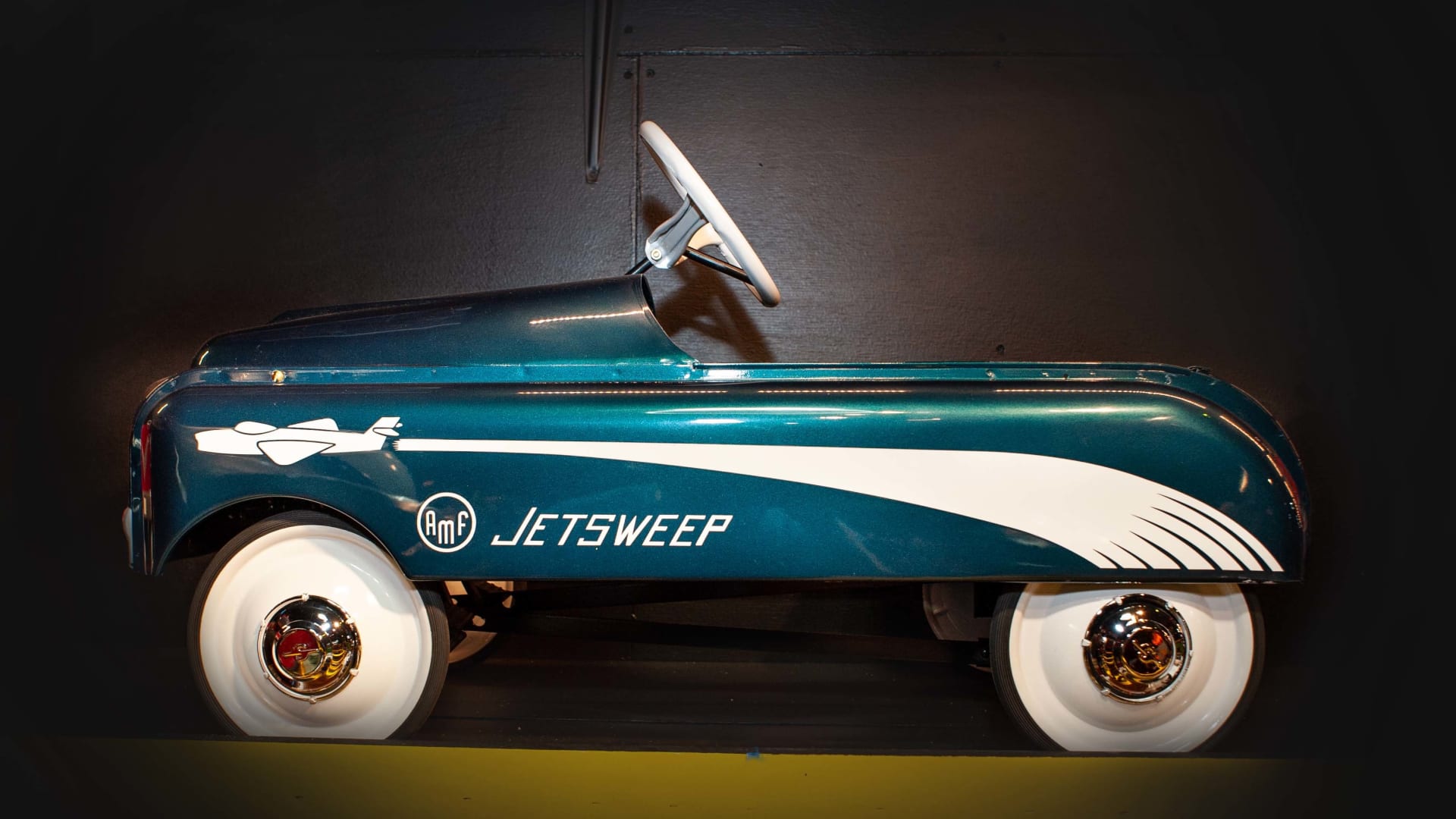 Amf Jetsweep Pedal Car at The Eddie Vannoy Collection 2020 as M359 ...