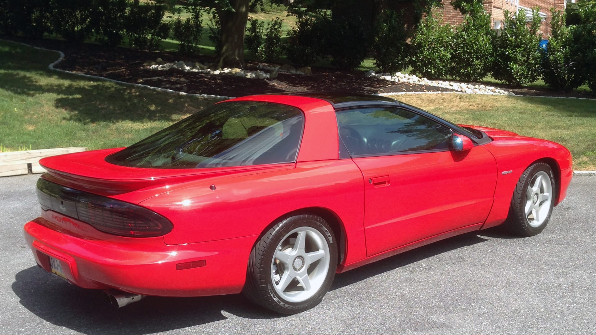1995 Pontiac Firebird Formula at Harrisburg 2016 as T37 - Mecum Auctions