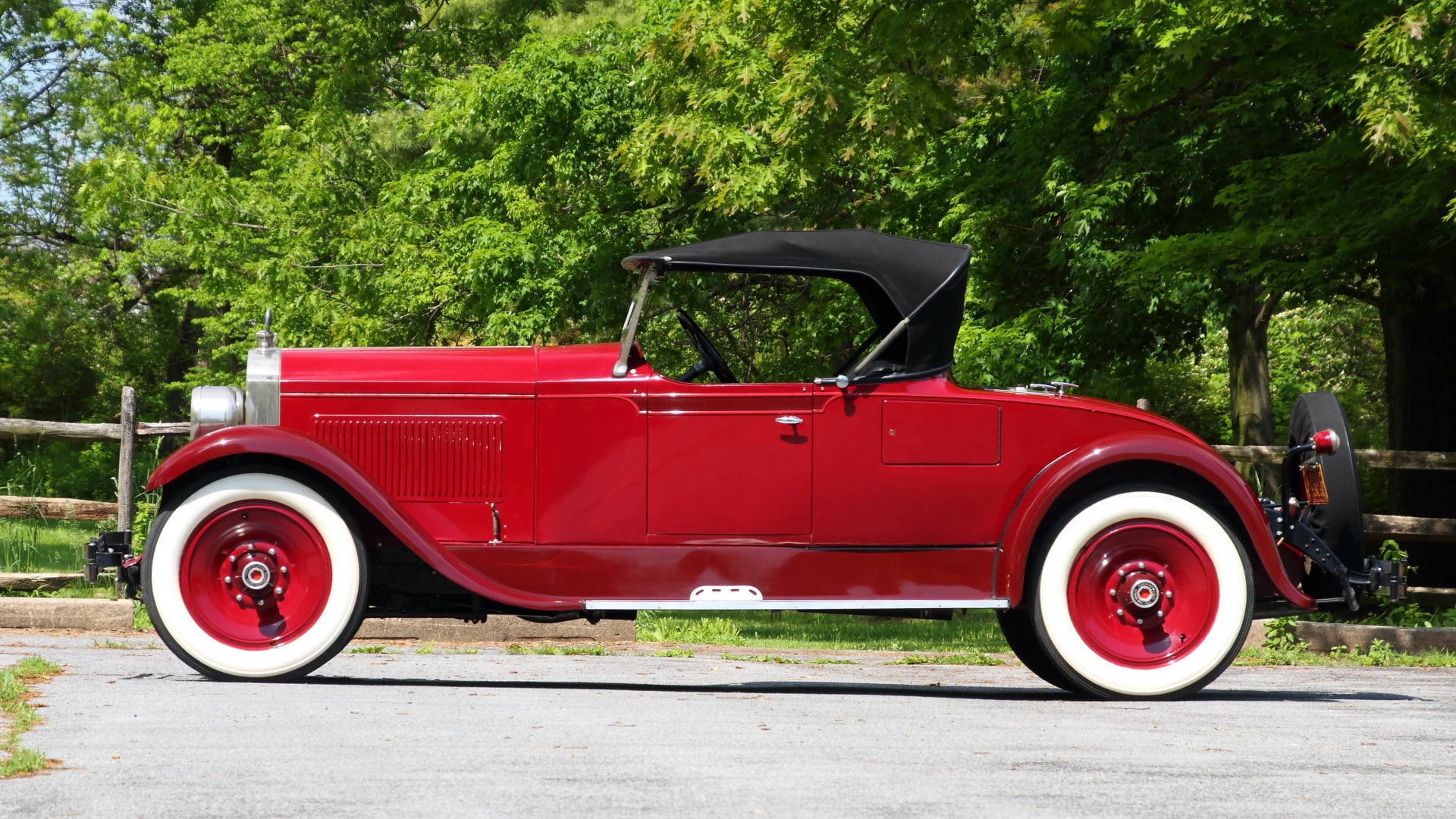 1928 Packard 526 Runabout at Harrisburg 2016 as S52 - Mecum Auctions