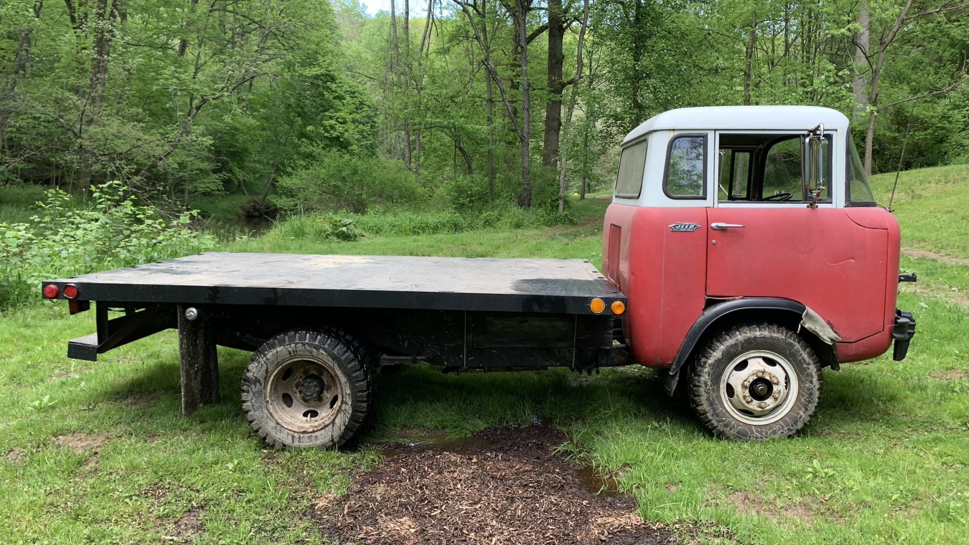 1964 Jeep FC-170 DRW Truck at Harrisburg 2022 as T165 - Mecum Auctions