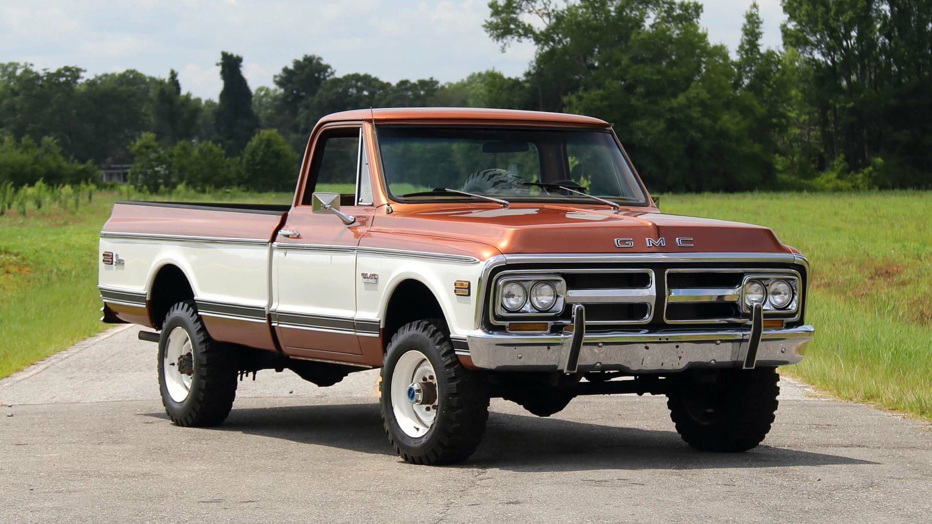 1972 GMC Sierra Pickup at Harrisburg 2022 as F19 - Mecum Auctions