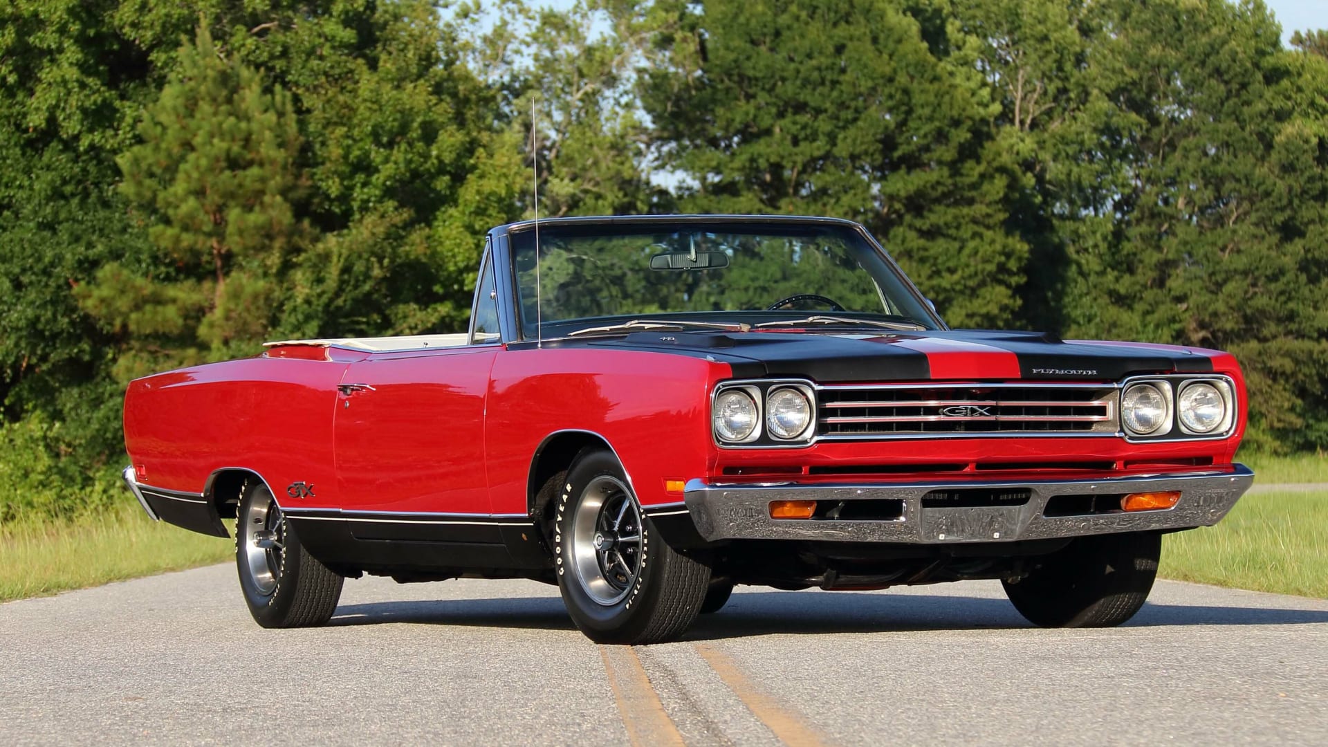 1969 Plymouth GTX Convertible at Harrisburg 2022 as F164 - Mecum Auctions