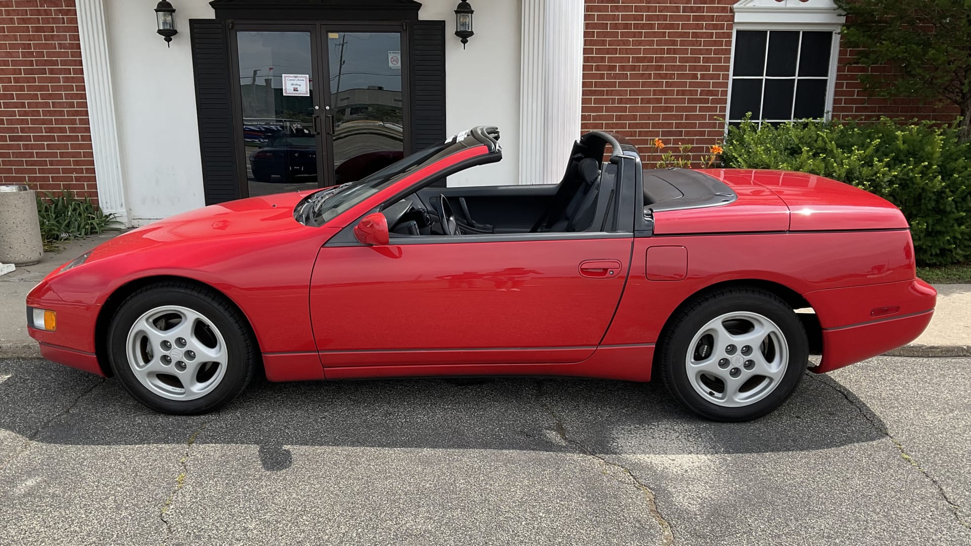 1993 Nissan 300ZX Convertible at Harrisburg 2022 as W60.1 - Mecum Auctions