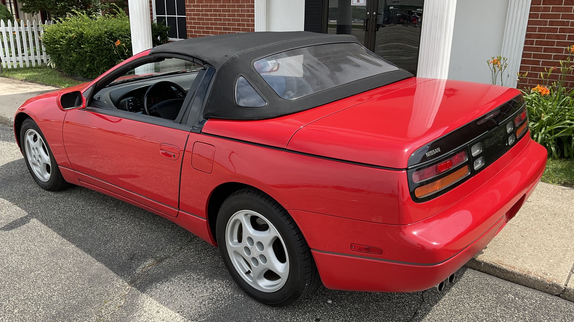 1993 Nissan 300ZX Convertible at Harrisburg 2022 as W60.1 - Mecum Auctions