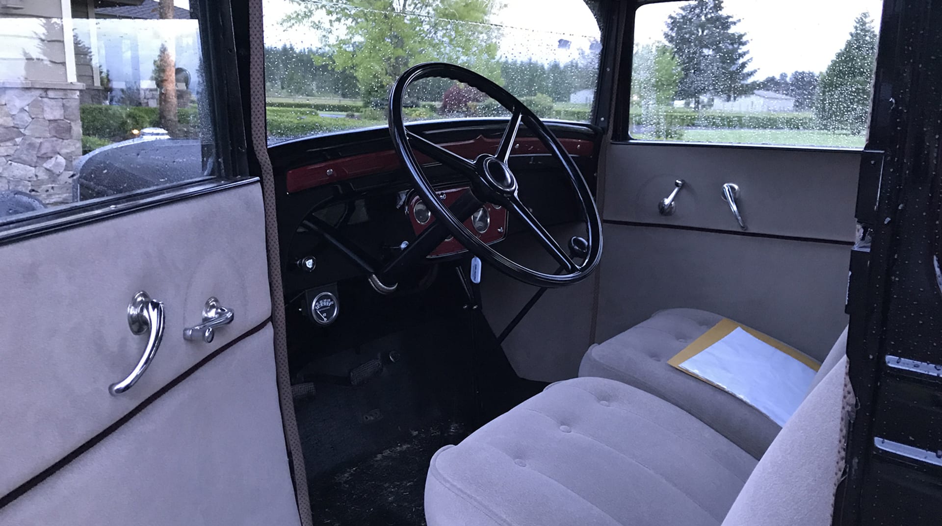 1931 Chevrolet Independence Coach at Portland 2017 as F16 - Mecum Auctions
