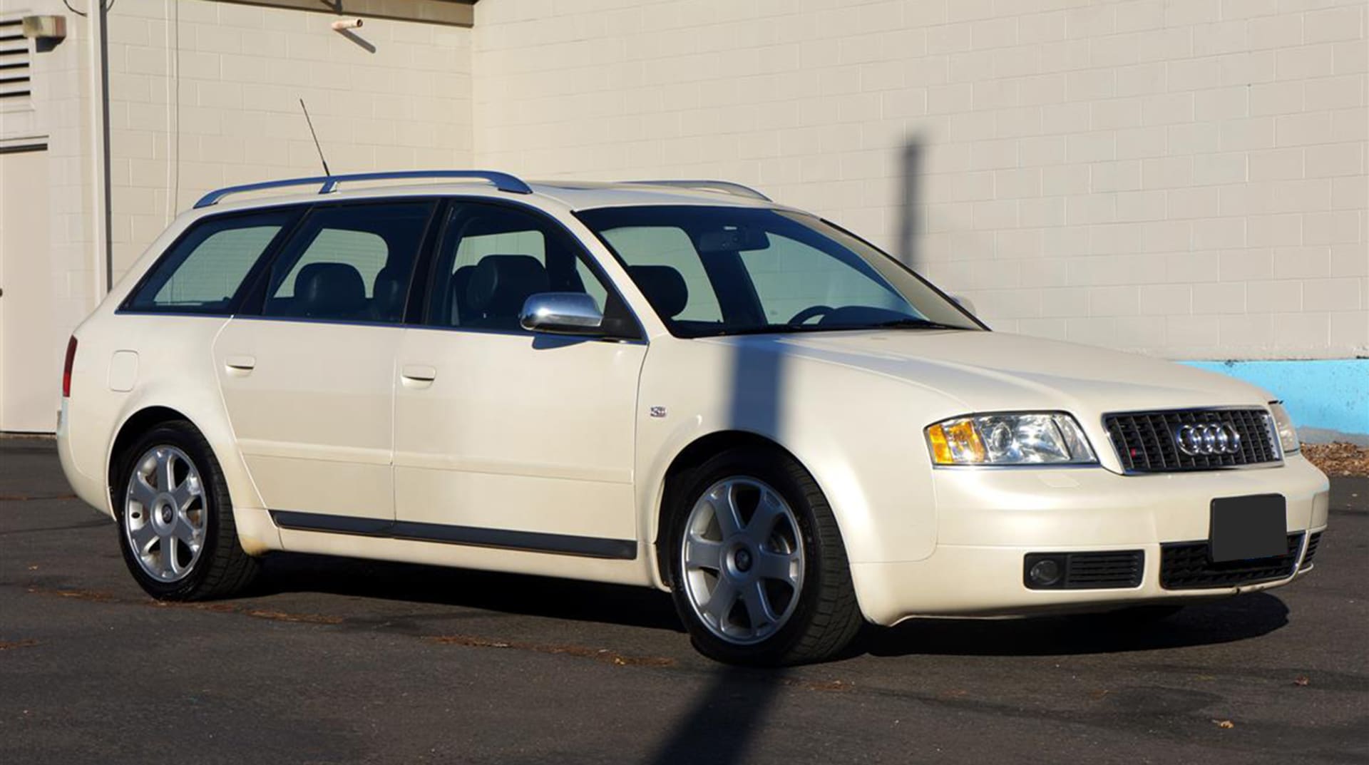 2002 Audi S6 Avant at Portland 2017 as S31 - Mecum Auctions