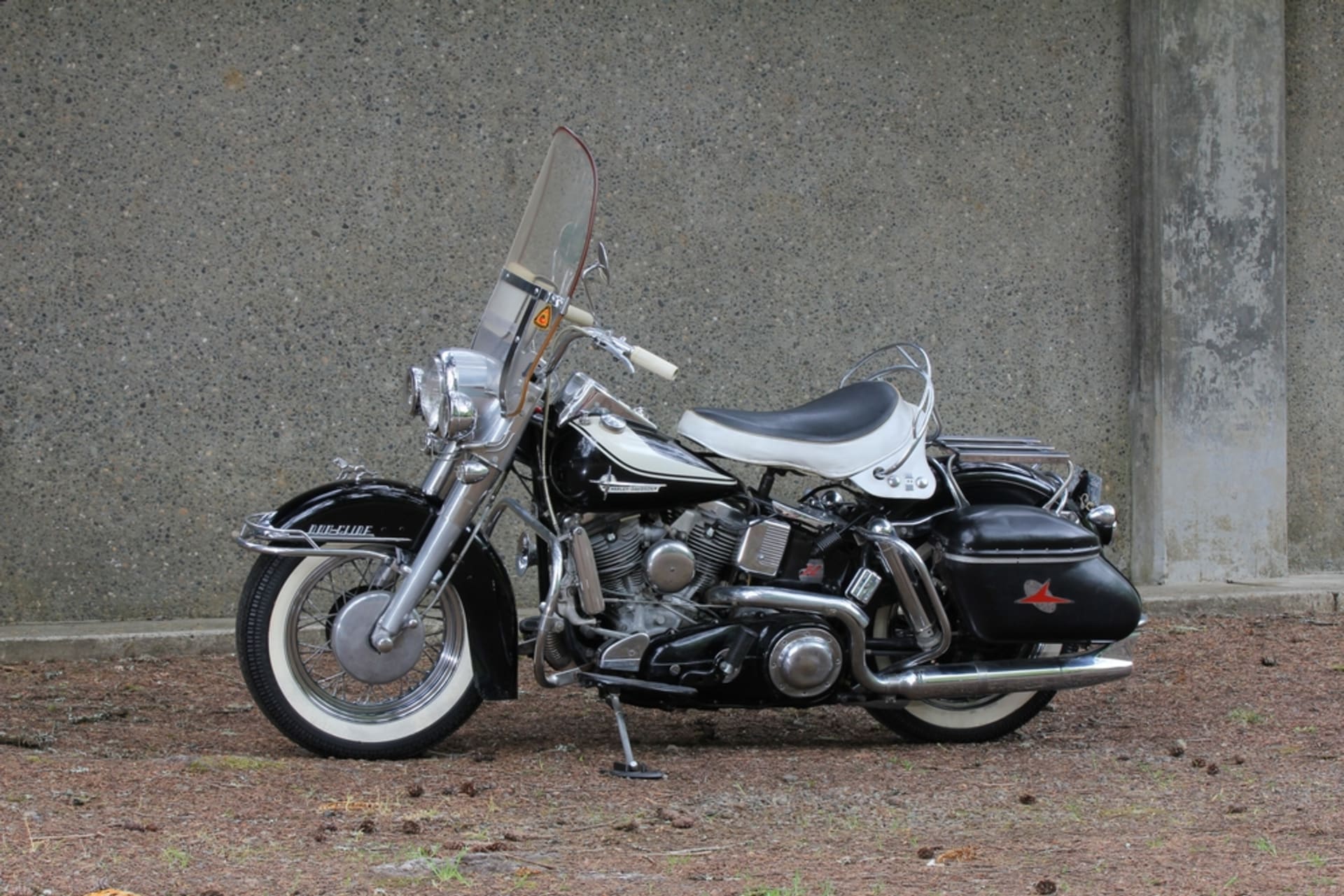 1962 Harley-Davidson FLH at Harrisburg Motorcycles 2014 as U60 - Mecum ...