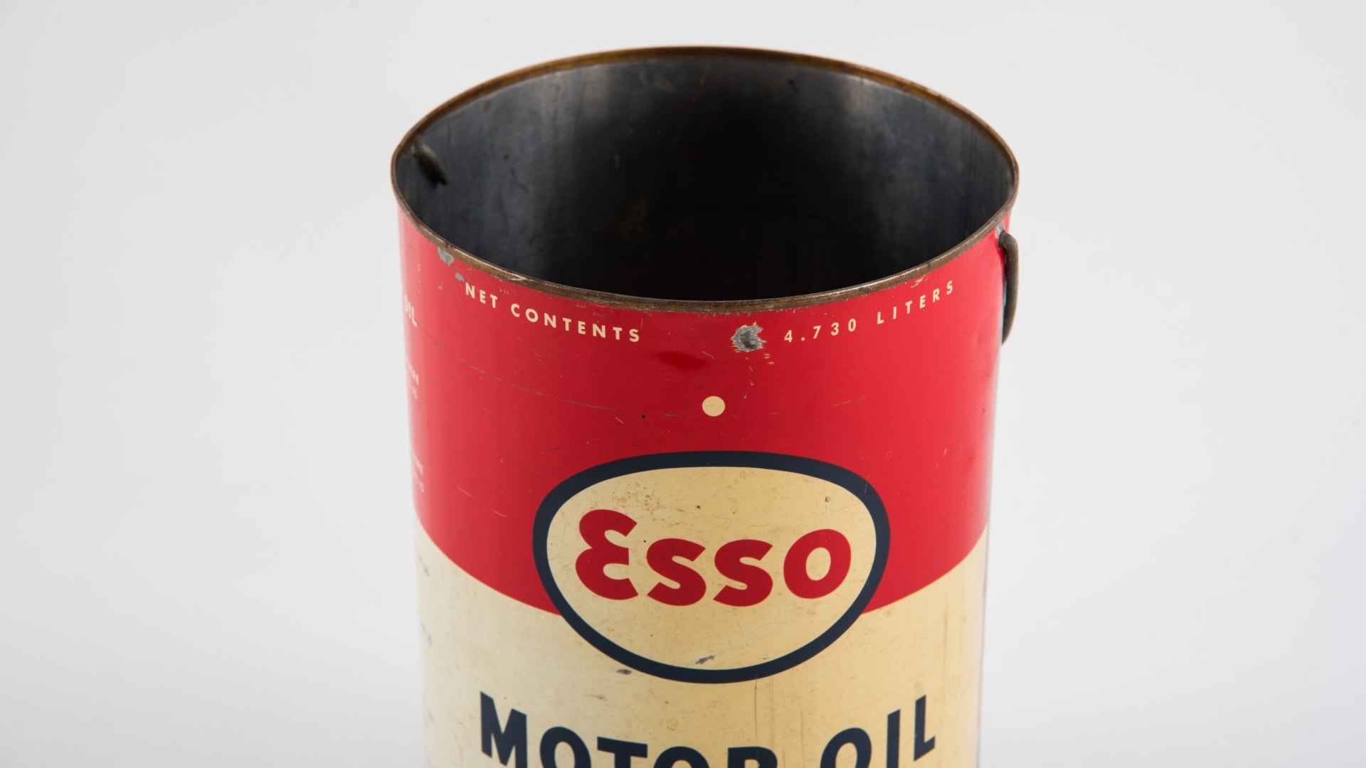 Esso Oil Can 4.730 Liters at The Road Art Collection 2017 as W180 ...