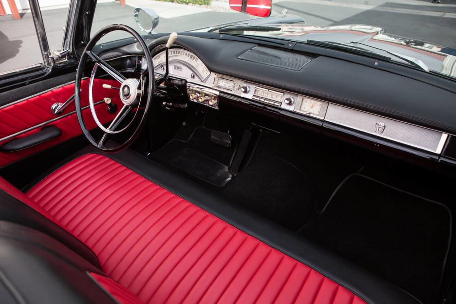 1958 Ford Fairlane 500 Skyliner at Rogers' Classic Car Museum 2015 as ...