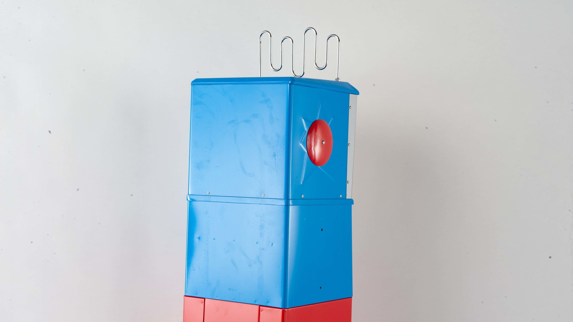 Robot Talking Gumball Machine, Restored at Harrisburg Road Art 2019 as ...