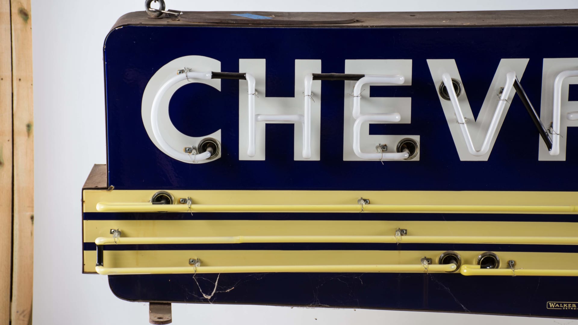 Original 1950s Chevrolet Horizontal Porcelain Neon Sign 96x35x16 at ...