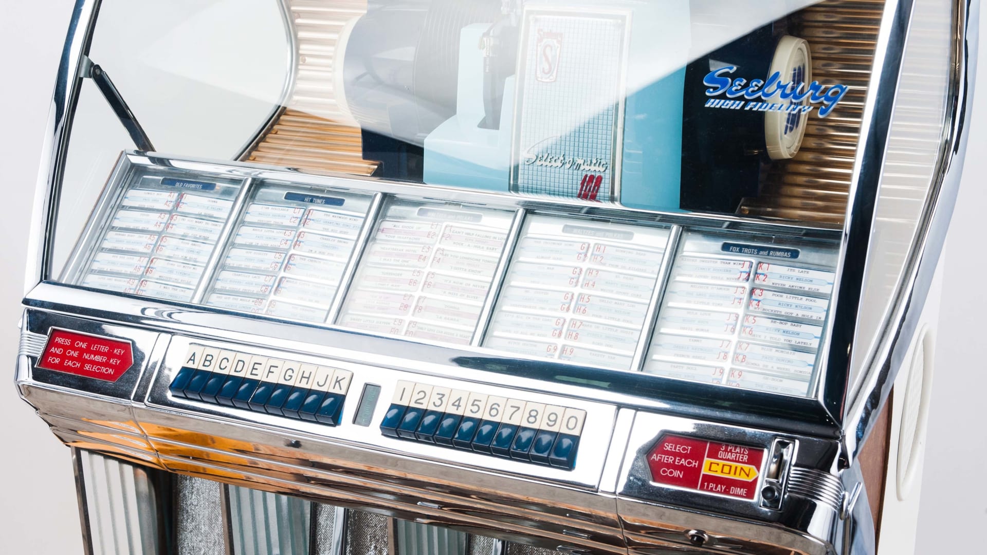 1954 Seeburg 100R Juke Box 36x59x27 at Harrisburg Road Art 2019 as K261 ...