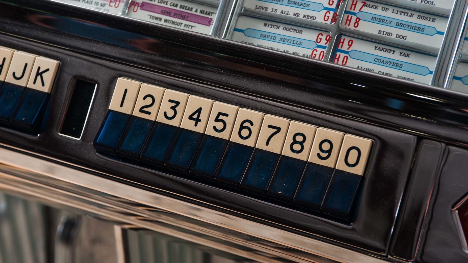 1954 Seeburg 100R Juke Box 36x59x27 at Harrisburg Road Art 2019 as K261 ...