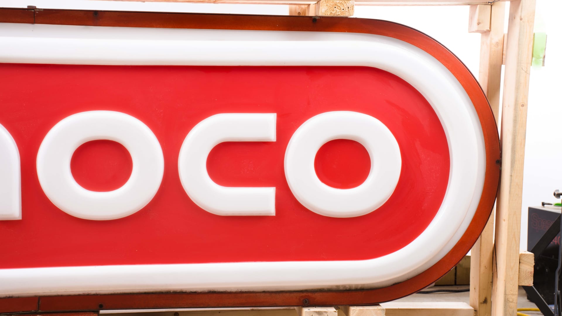 Conoco Double-Sided Lighted Sign 92x31x12 at Indy Road Art 2019 as J199 ...