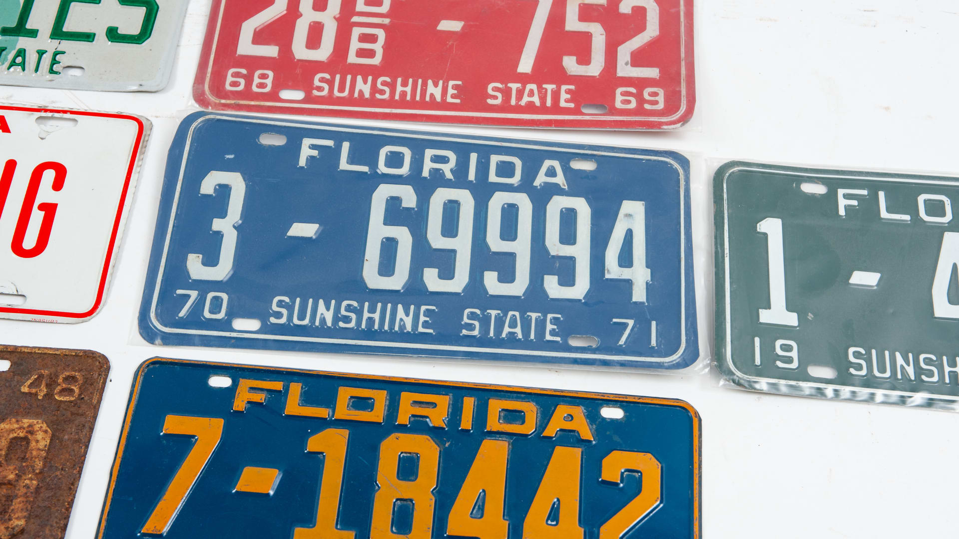 License Plate Collection at Indy Road Art 2021 as E157 - Mecum Auctions