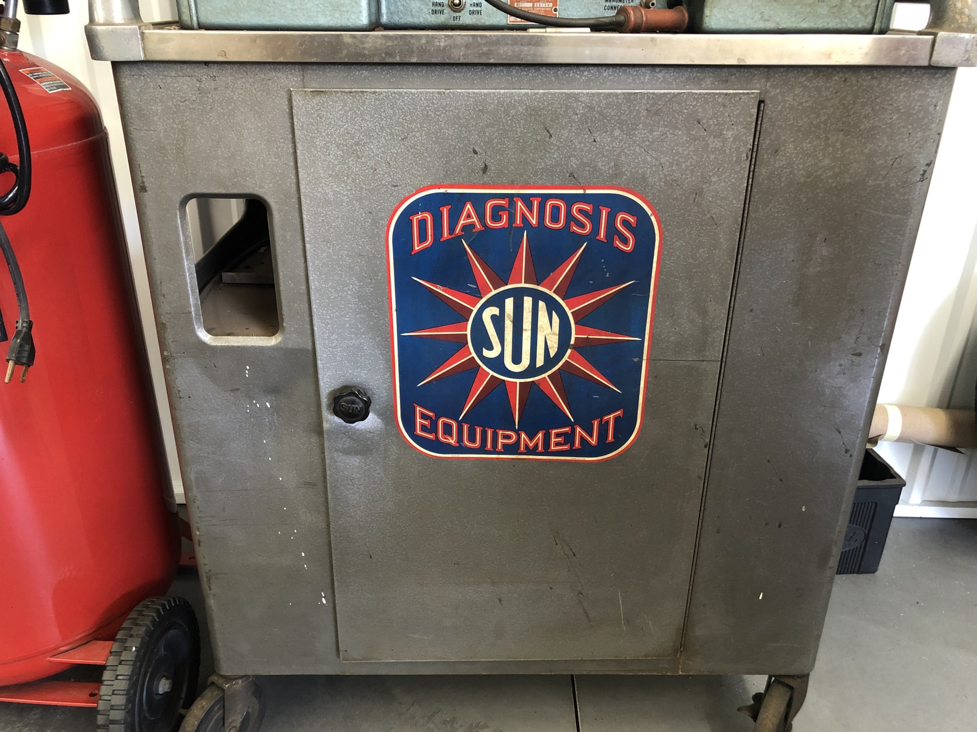 Sun Distributor Tester at Indy Road Art 2021 as Q156 - Mecum Auctions