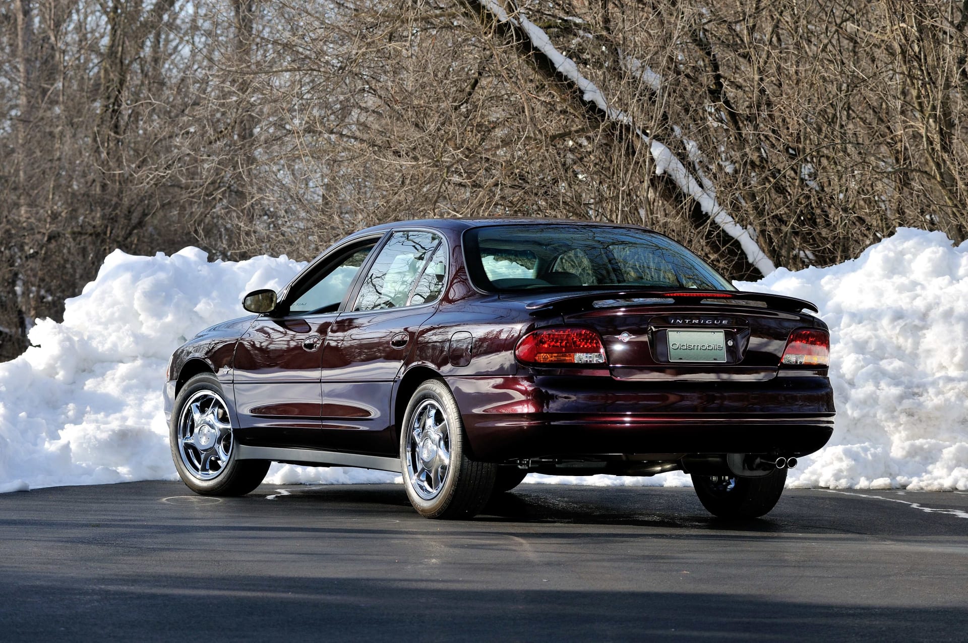 2002 Oldsmobile Intrigue Sedan at Dana Mecum's 26th Original Spring ...