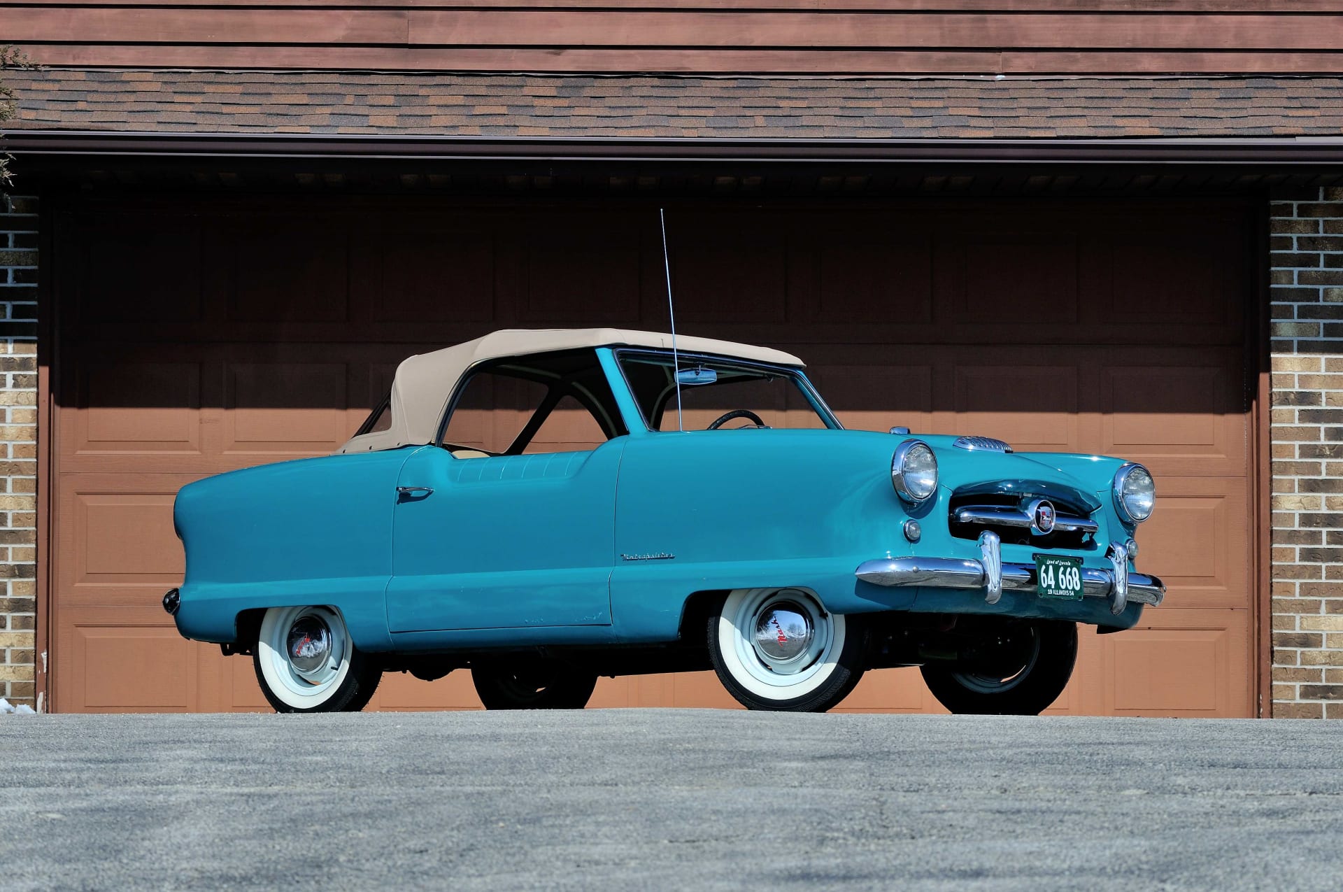 1954 Nash Metropolitan Convertible at Dana Mecum's 26th Original Spring ...
