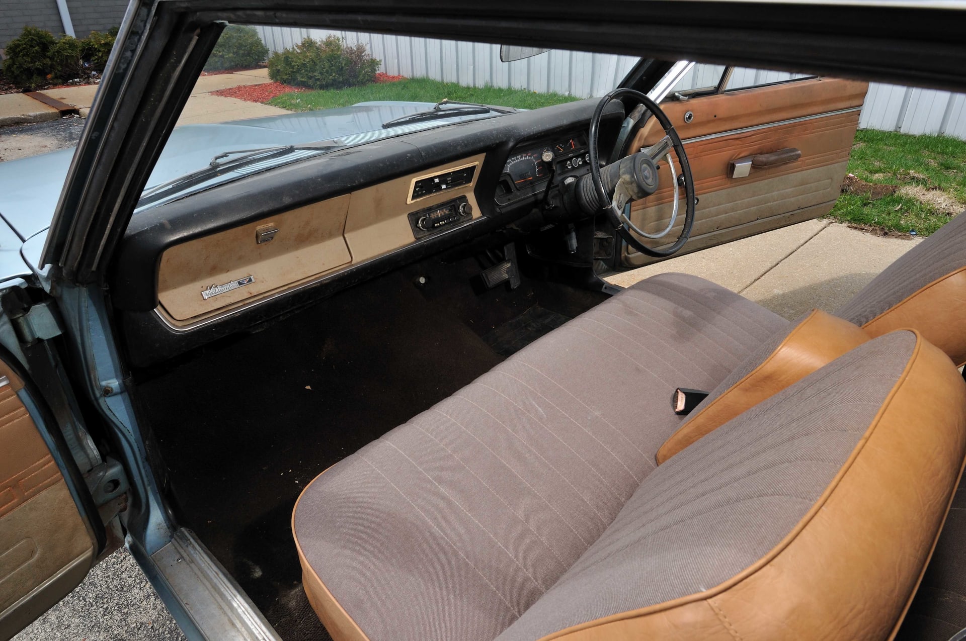 1970 Plymouth Valiant VG at Dana Mecum's 26th Original Spring Classic ...