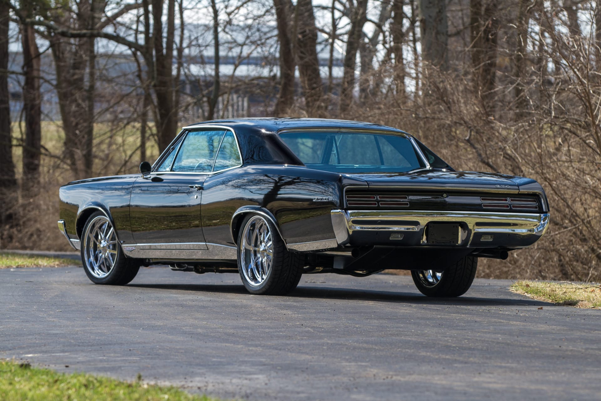 1967 Pontiac GTO Resto Mod at Dana Mecum's 27th Original Spring Classic ...