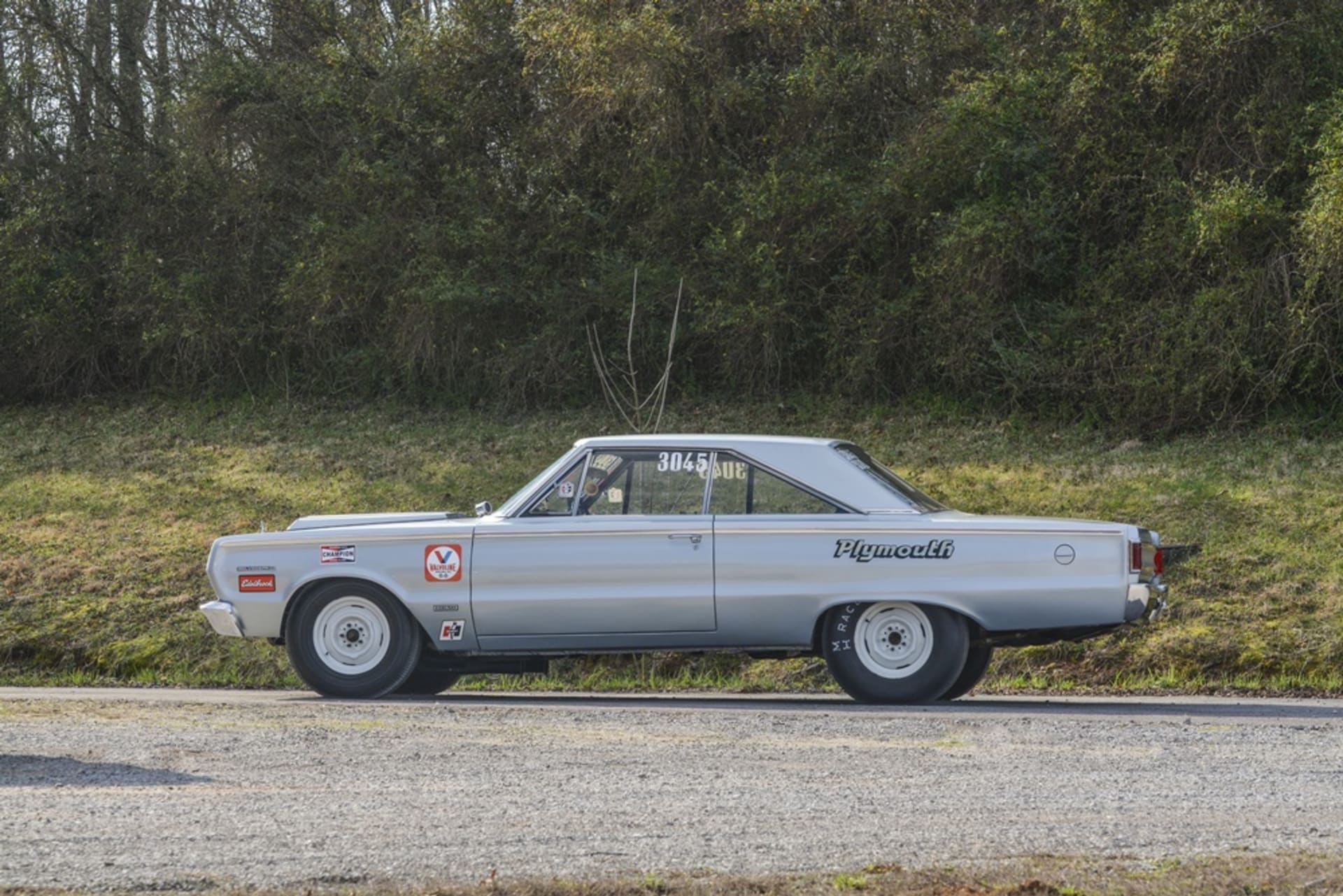 1967 Plymouth Belvedere II RO23 at Indy 2015 as F209 - Mecum Auctions