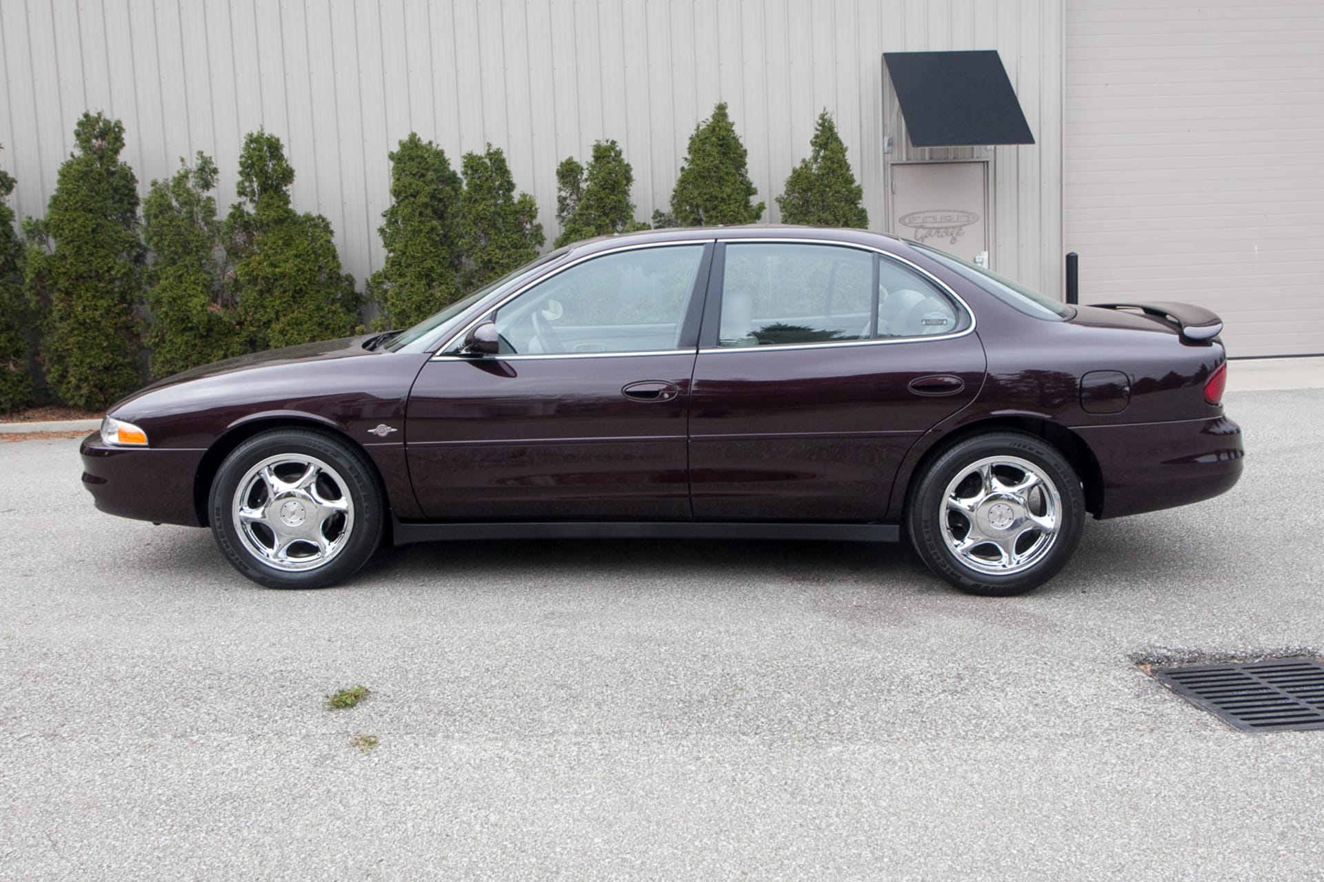 2002 Oldsmobile Intrigue Sedan at Indy 2015 as S65.1 - Mecum Auctions
