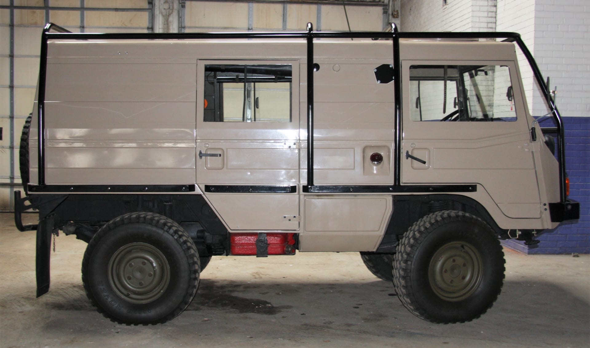 1971 Pinzgauer 710K at Indy 2019 as G201.1 - Mecum Auctions