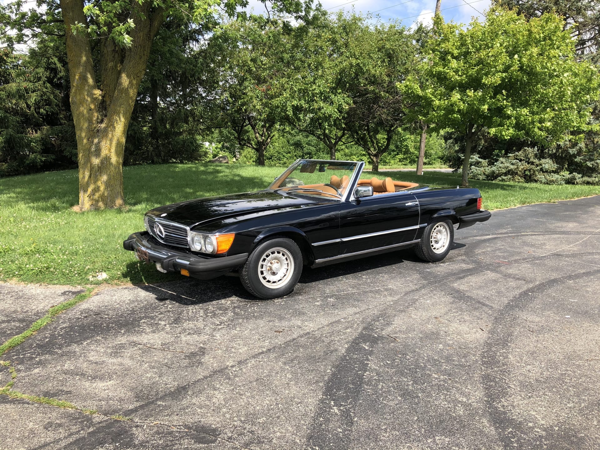 1979 Mercedes-Benz 450SL Convertible at Indy 2020 as W8 - Mecum Auctions
