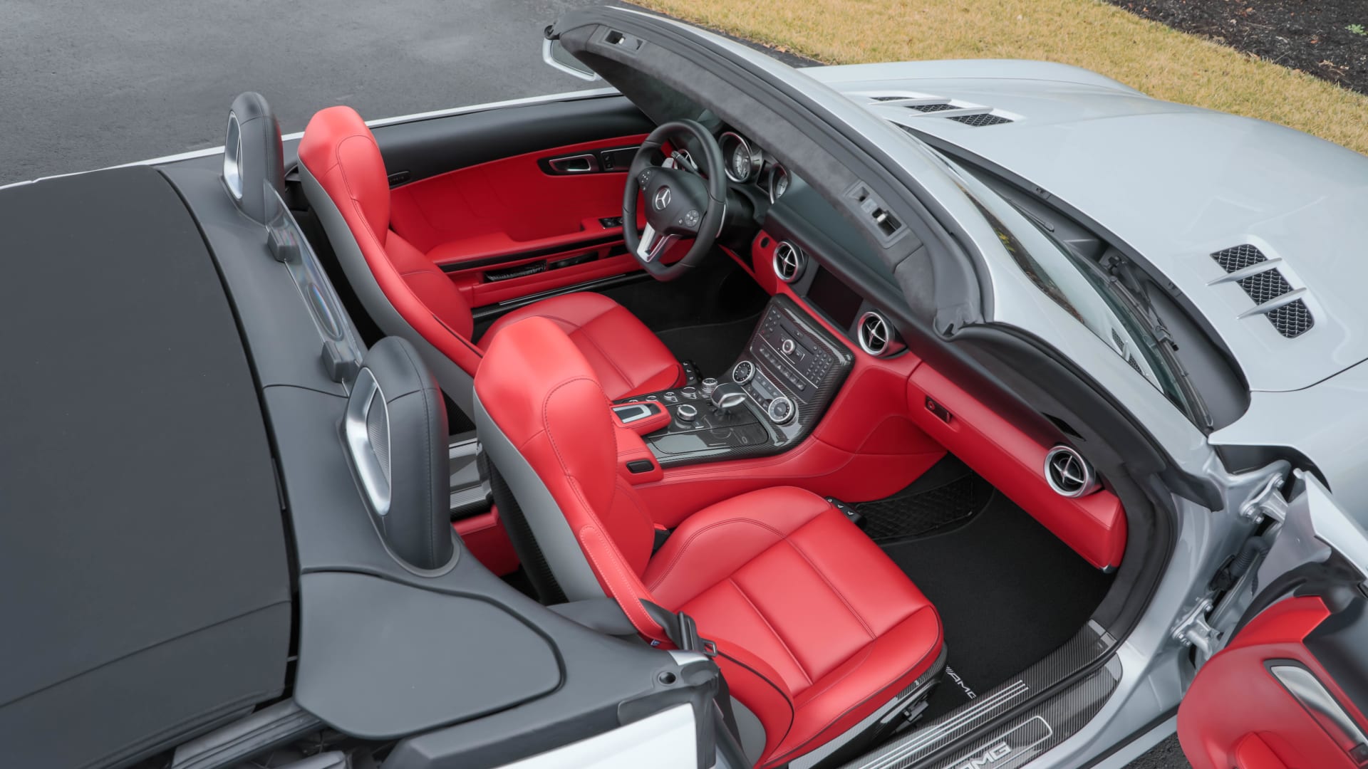 2012 Mercedes-Benz SLS AMG Roadster at Indy 2020 as S112 - Mecum Auctions