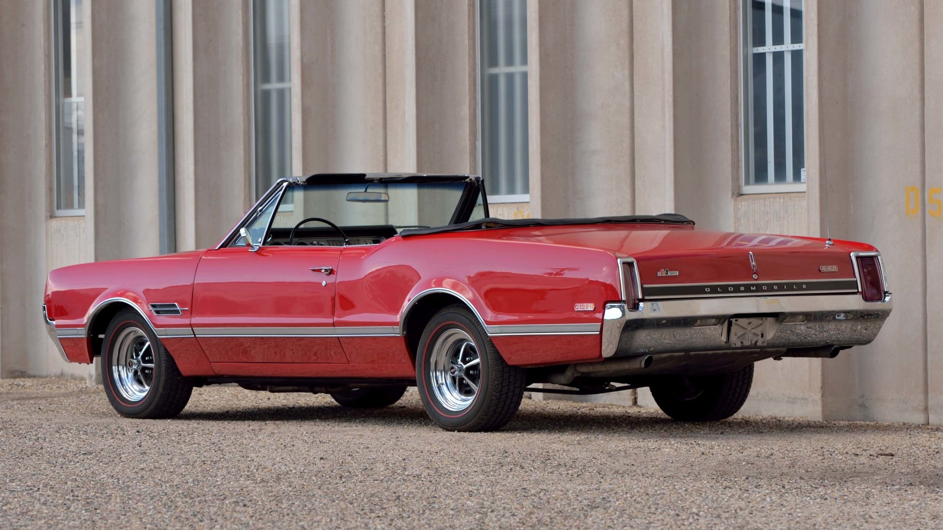 1966 Oldsmobile 442 Convertible at Indy 2021 as K146 - Mecum Auctions