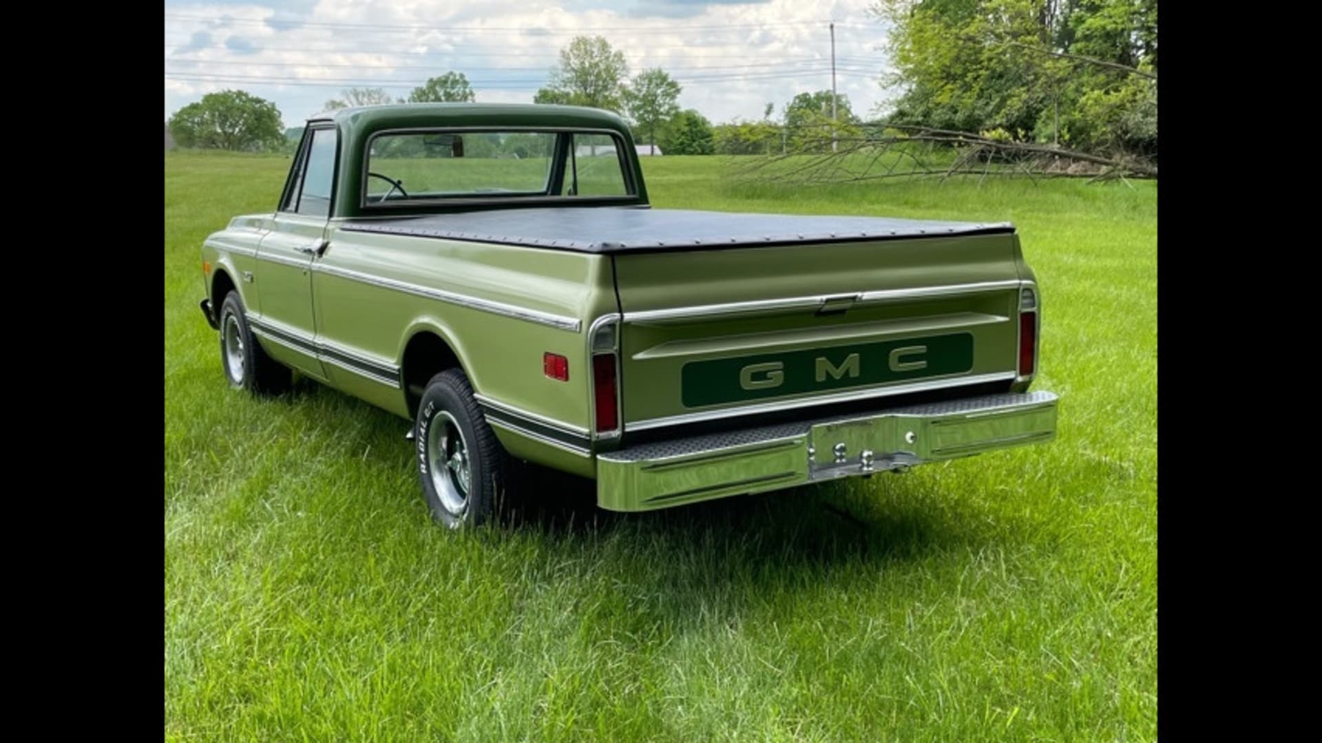 1972 GMC Super Custom 1500 Pickup at Indy 2021 as W217 - Mecum Auctions