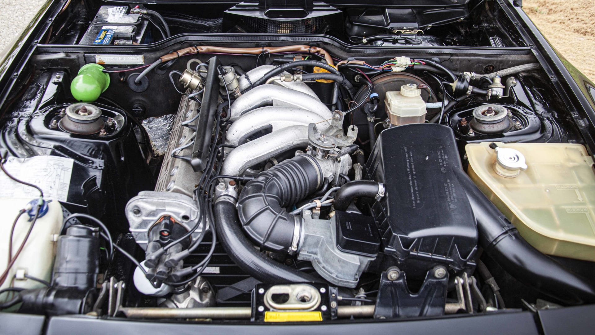 1983 Porsche 944 Coupe at Indy 2021 as T40 - Mecum Auctions