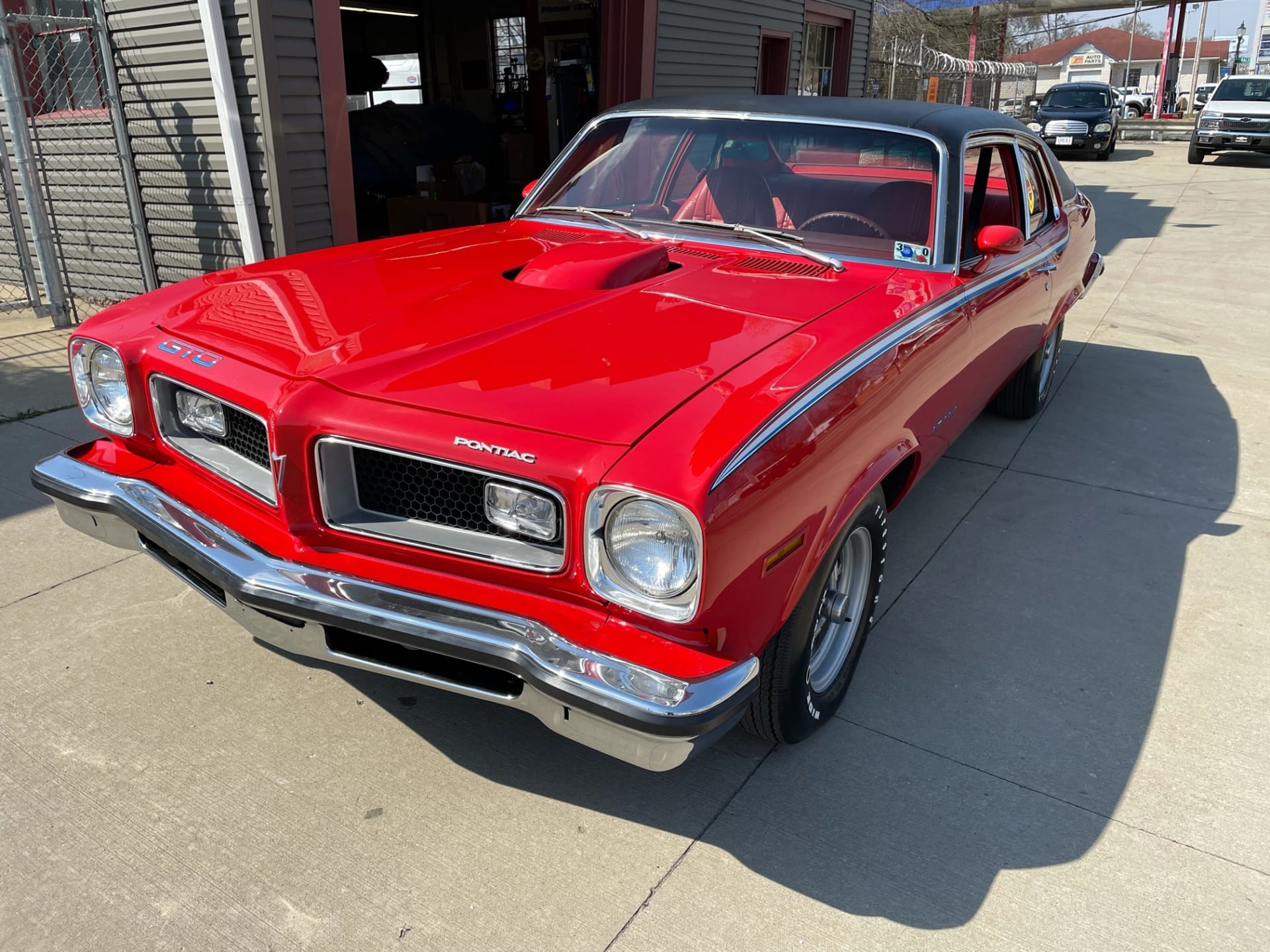 1974 Pontiac GTO at Indy 2021 as T264 - Mecum Auctions