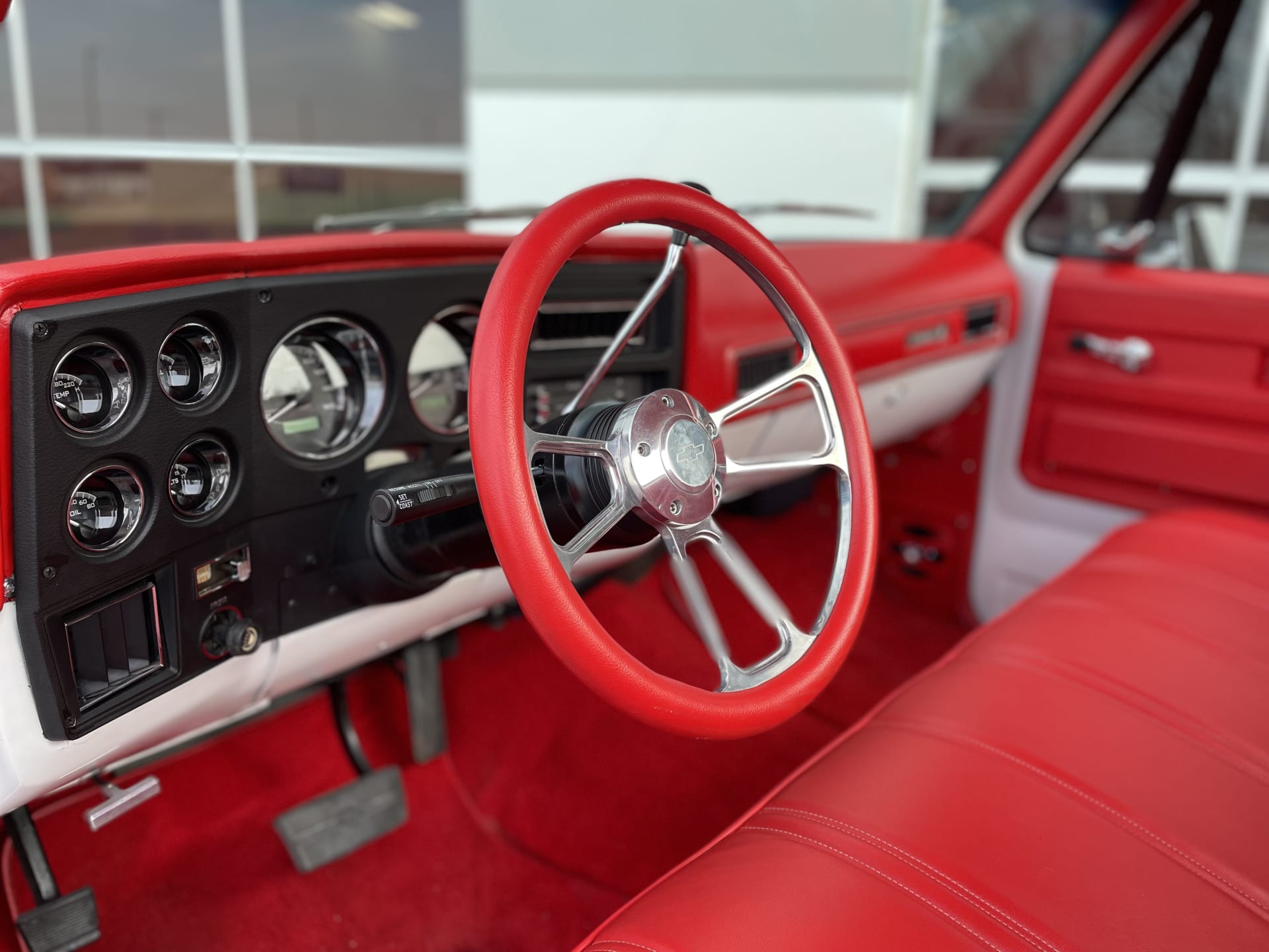 1976 Chevrolet C10 Custom Pickup at Indy 2022 as K96 - Mecum Auctions
