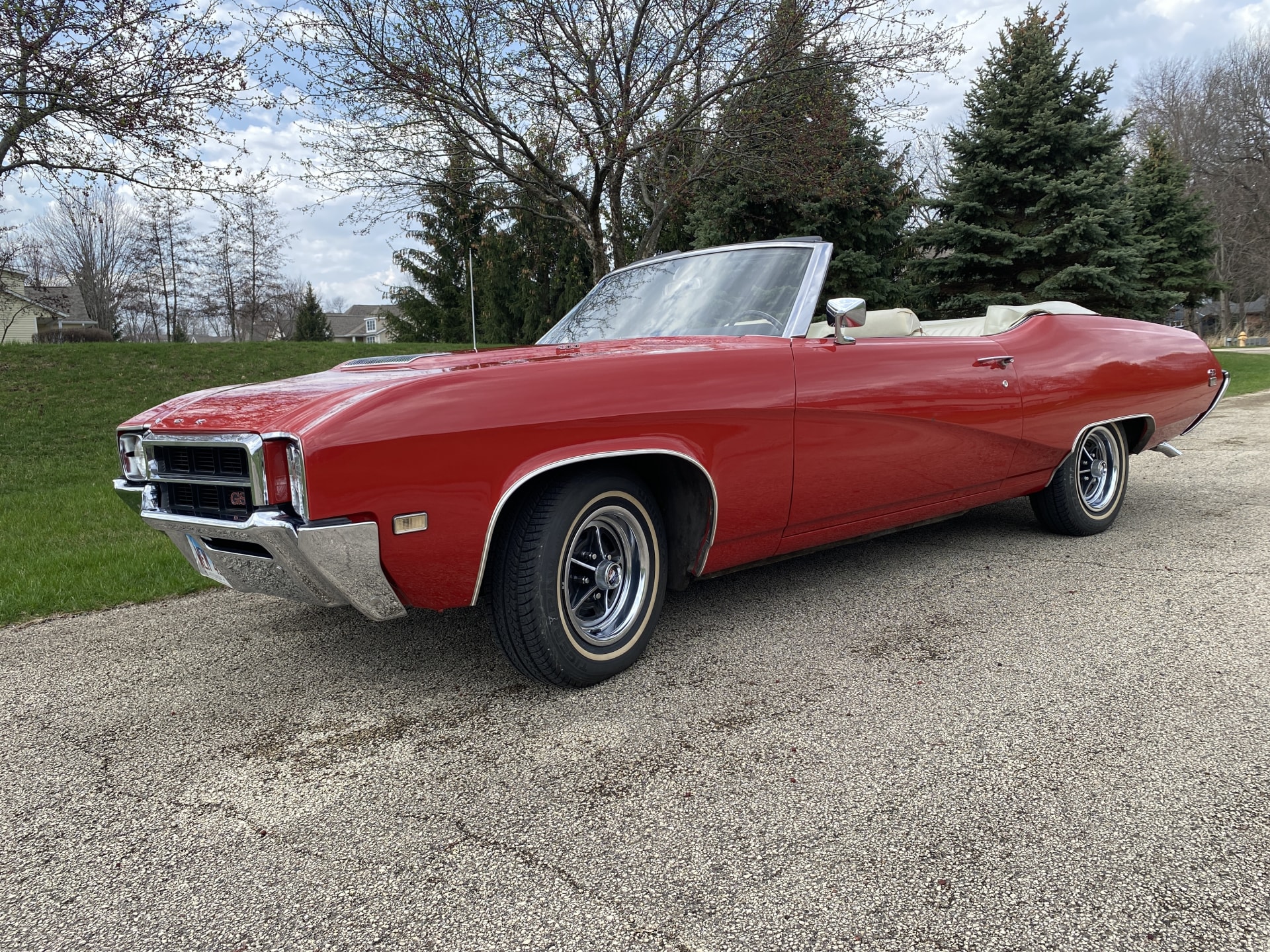 1969 Buick GS Convertible at Indy 2022 as L102 - Mecum Auctions