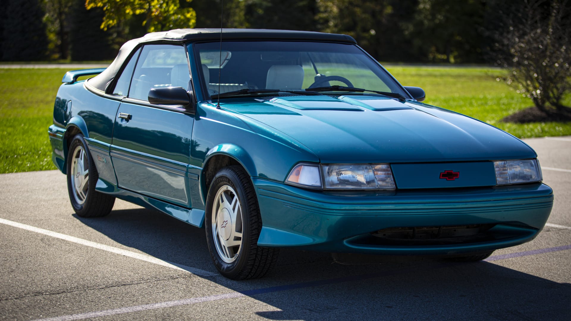1994 Chevrolet Cavalier Z24 Convertible at Indy 2022 as G90 - Mecum ...