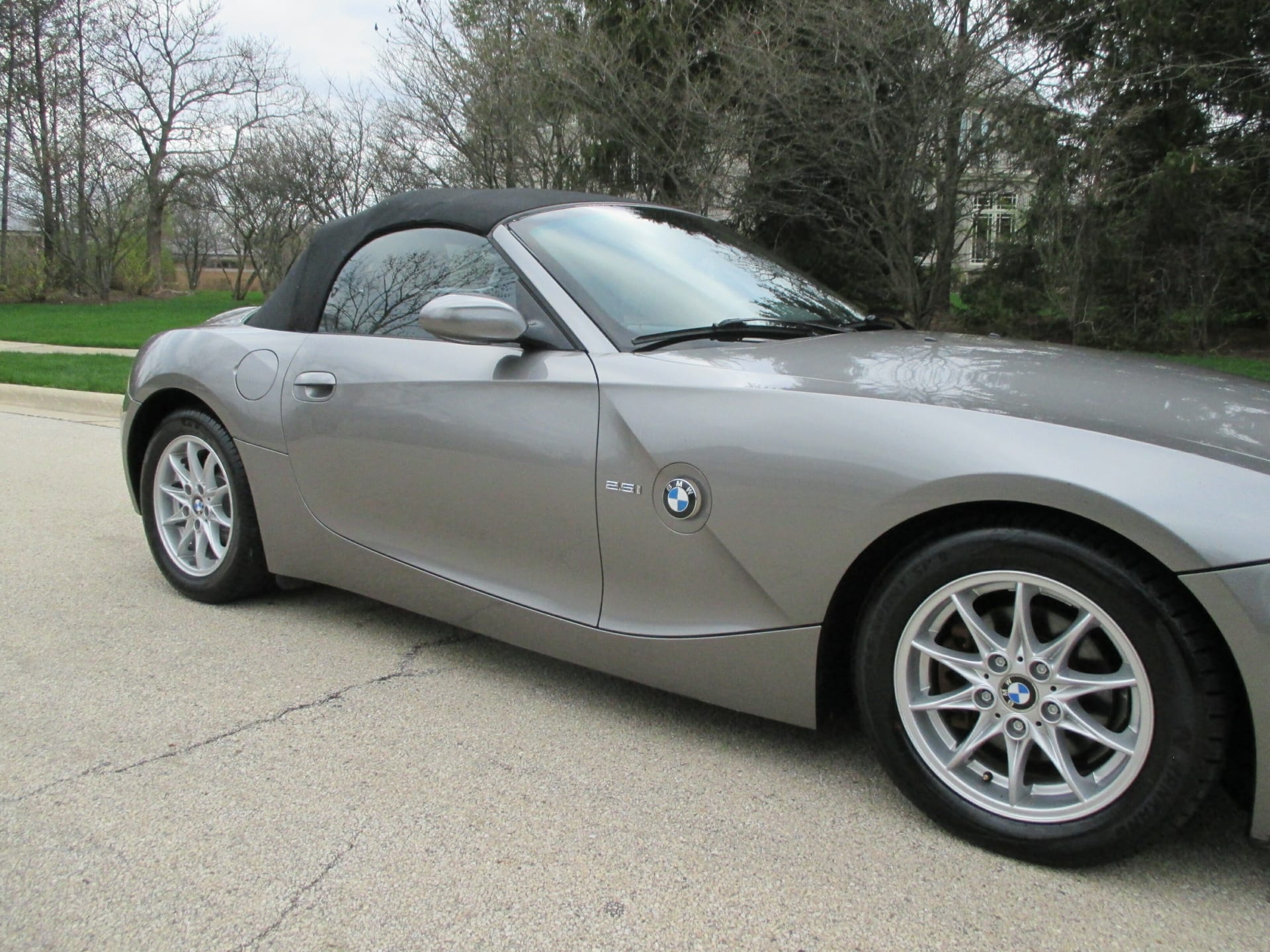 2005 BMW Z4 Convertible at Indy 2022 as G152 - Mecum Auctions