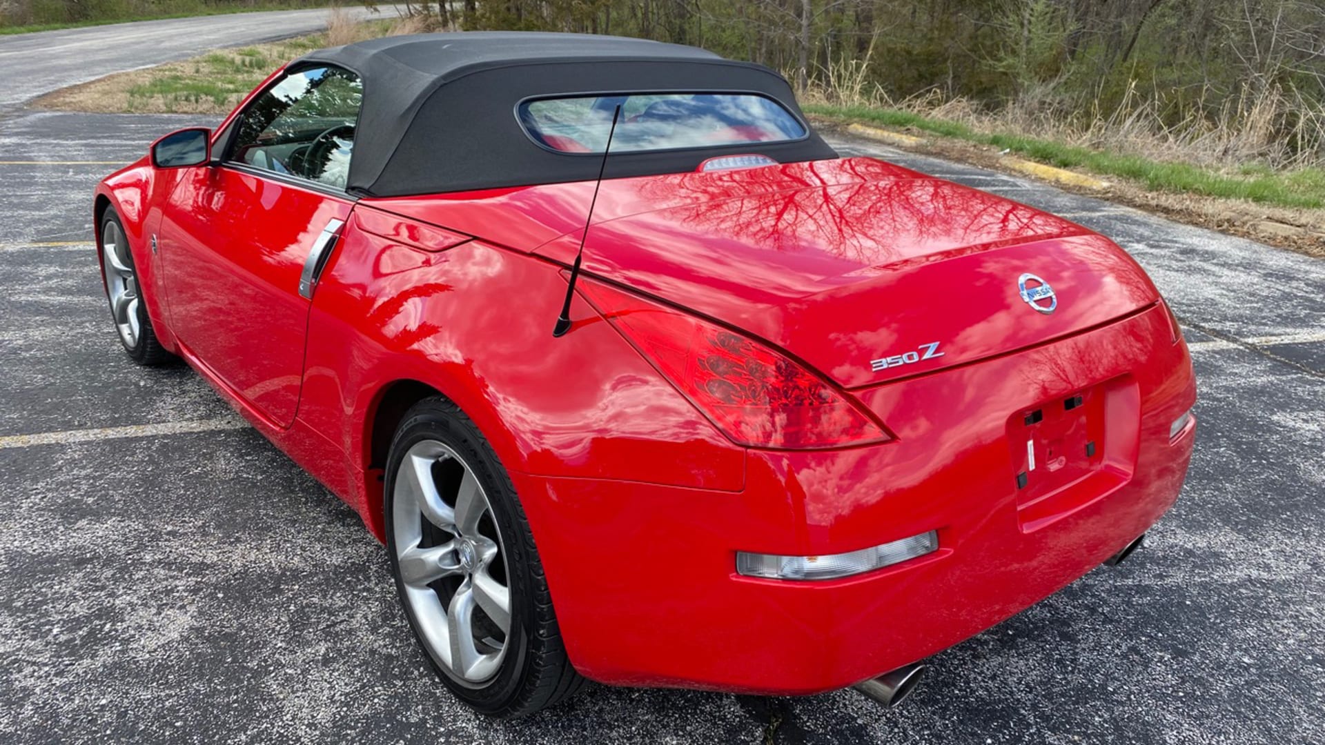 2008 Nissan 350Z Touring Convertible at Indy 2022 as J156.1 - Mecum ...