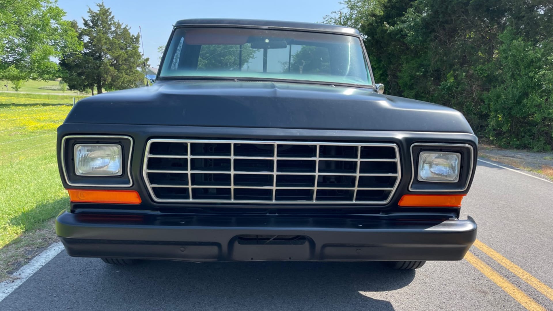 1979 Ford F100 Custom Pickup at Tulsa 2022 as T93 - Mecum Auctions