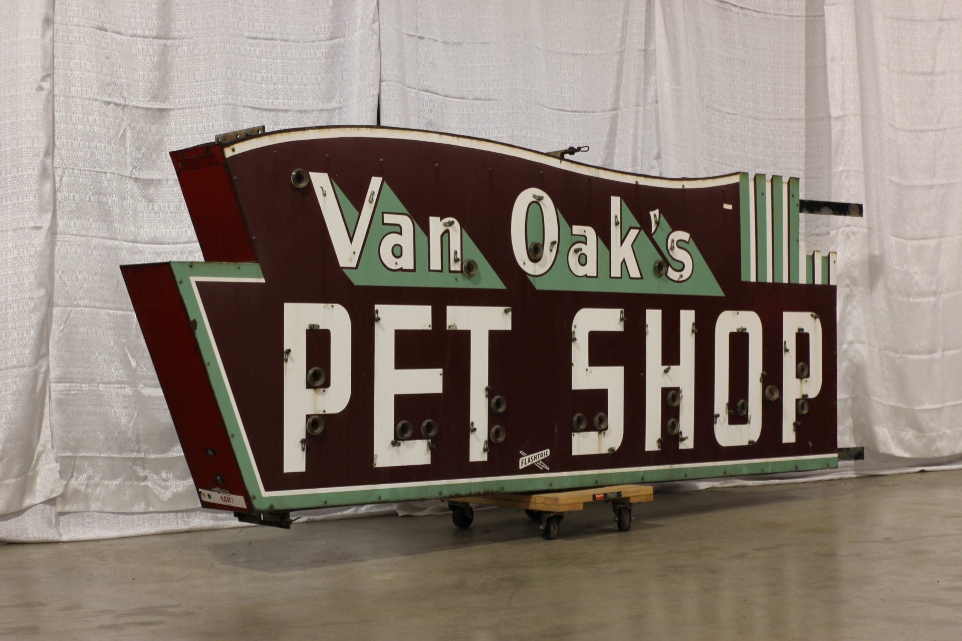 Van Oak's Pet Shop 108x42x10 at The Walker Sign Collection 2015 as F114 ...