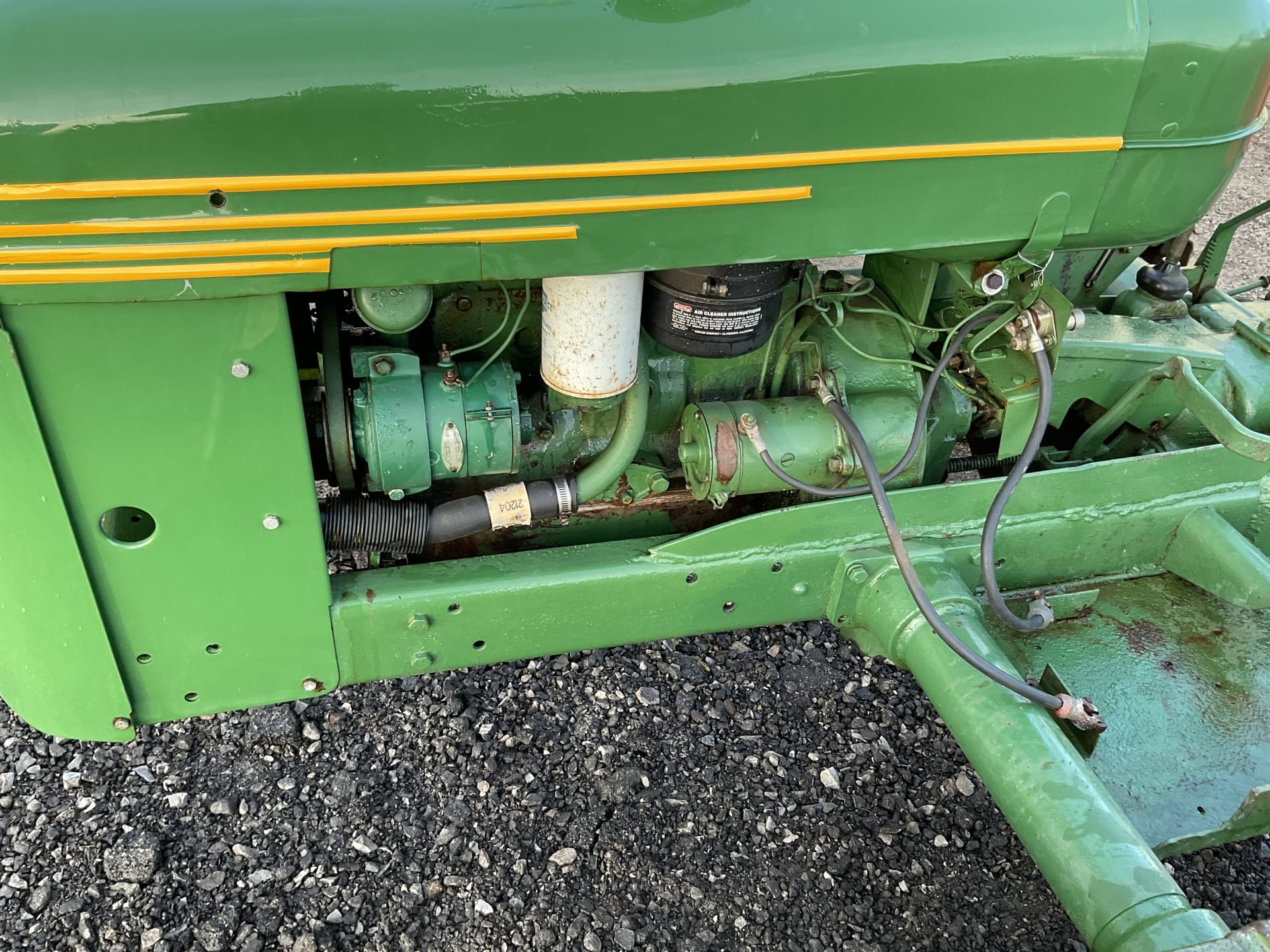 1949 Oliver HG68 at Gone Farmin' Spring Classic 2023 as F150 - Mecum Auctions