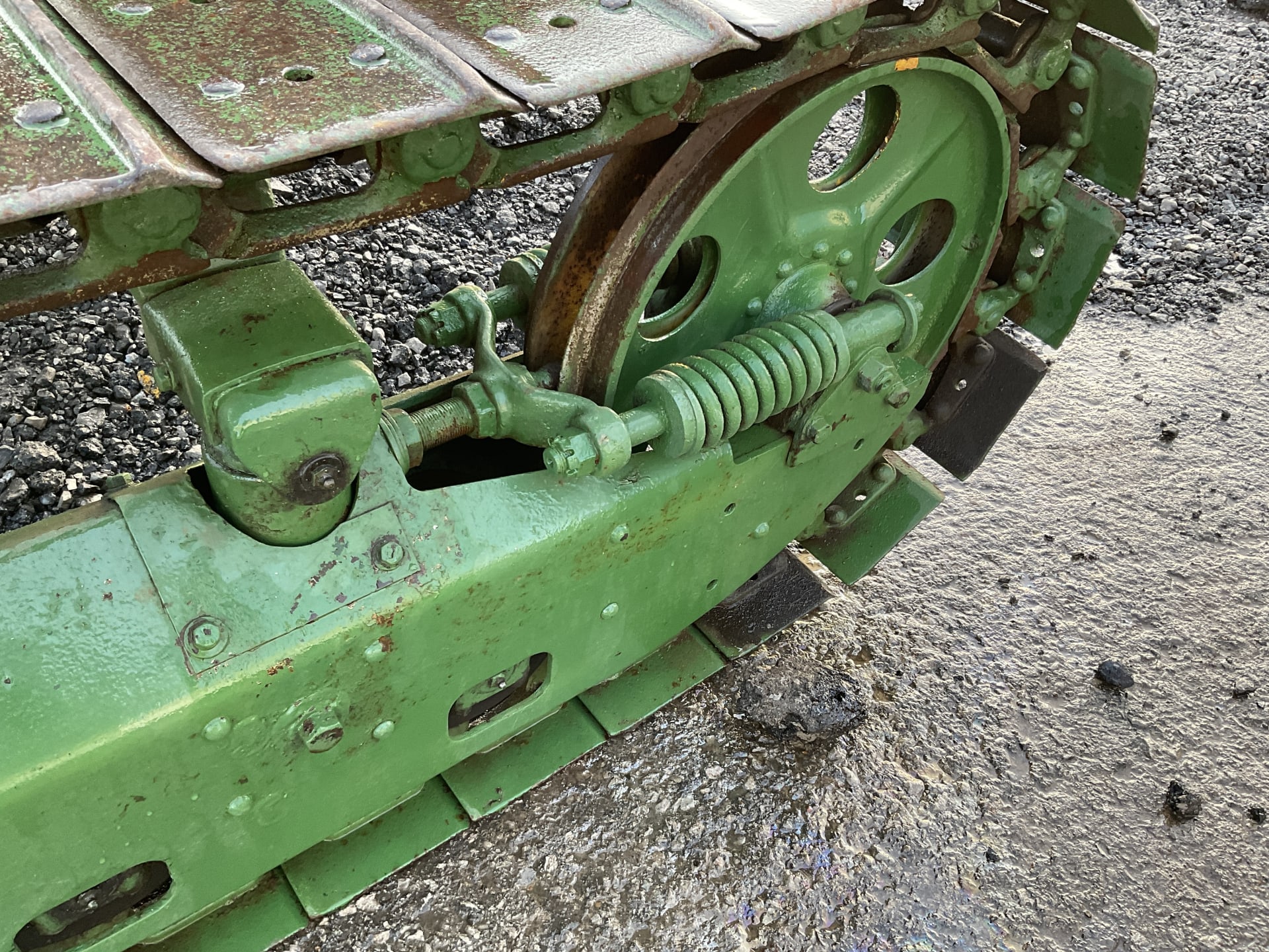 1949 Oliver HG68 at Gone Farmin' Spring Classic 2023 as F150 - Mecum Auctions
