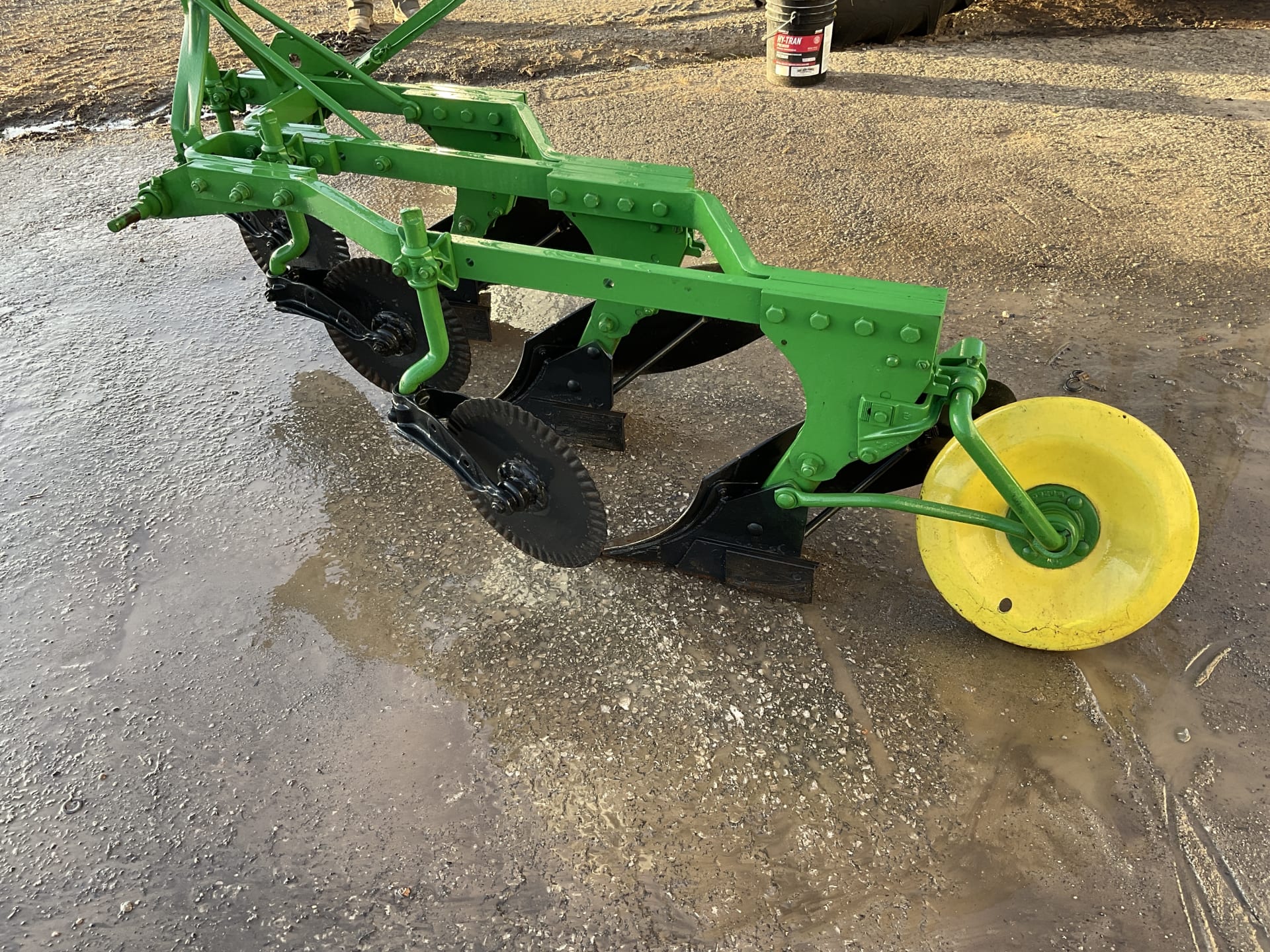 John Deere 3-Bottom Plow at Gone Farmin' Spring Classic 2023 as H6 ...