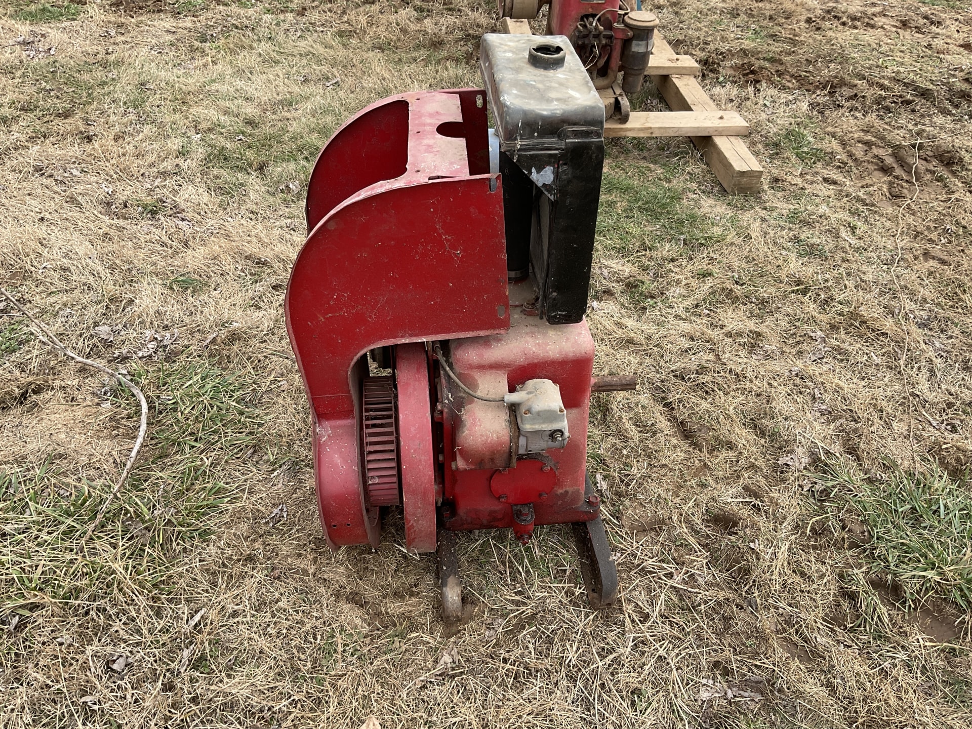 IHC Engine at Gone Farmin' Spring Classic 2023 as H21 - Mecum Auctions